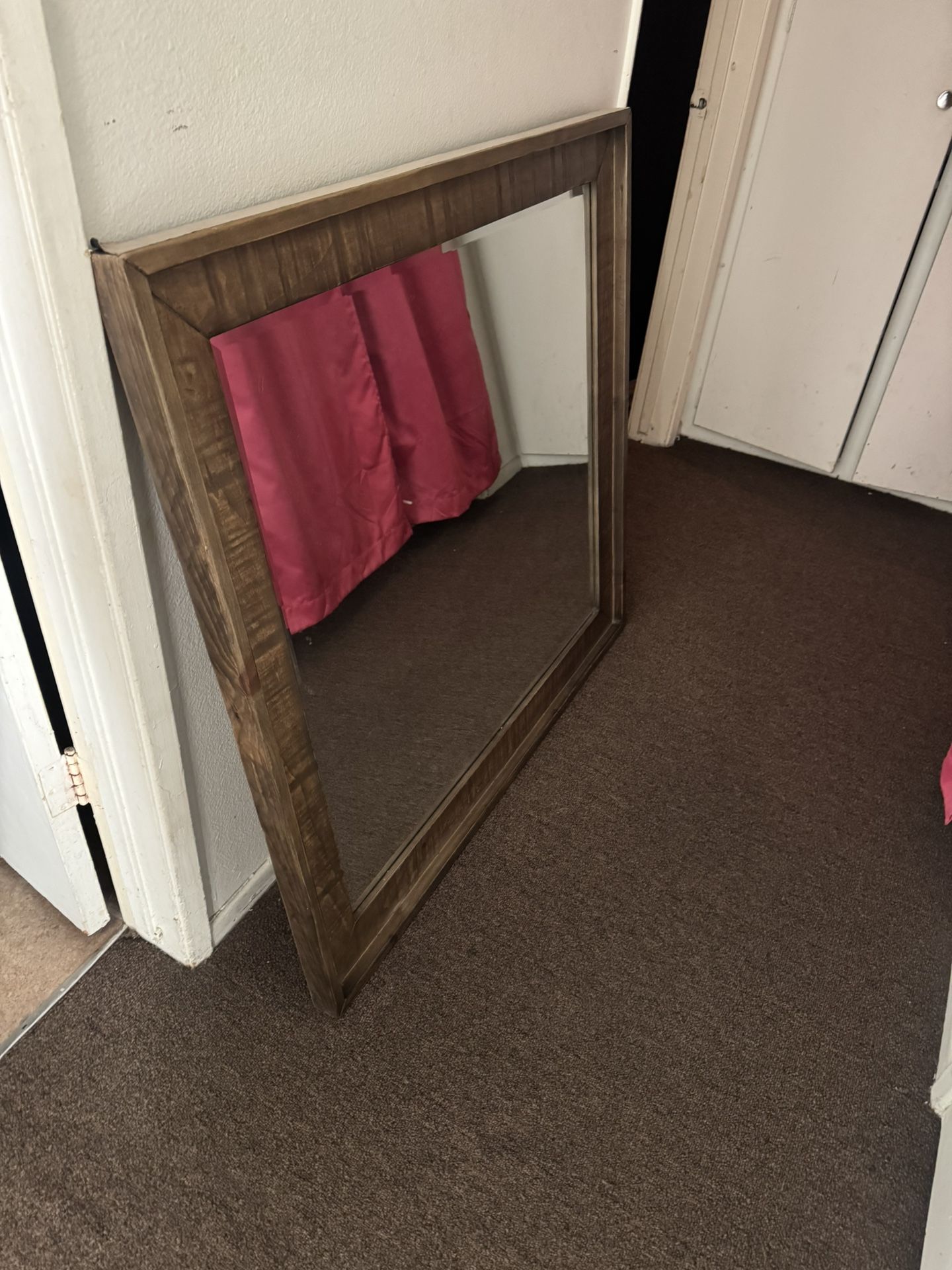 FREE MIRROR pick Up Only for Sale in Los Angeles, CA - OfferUp