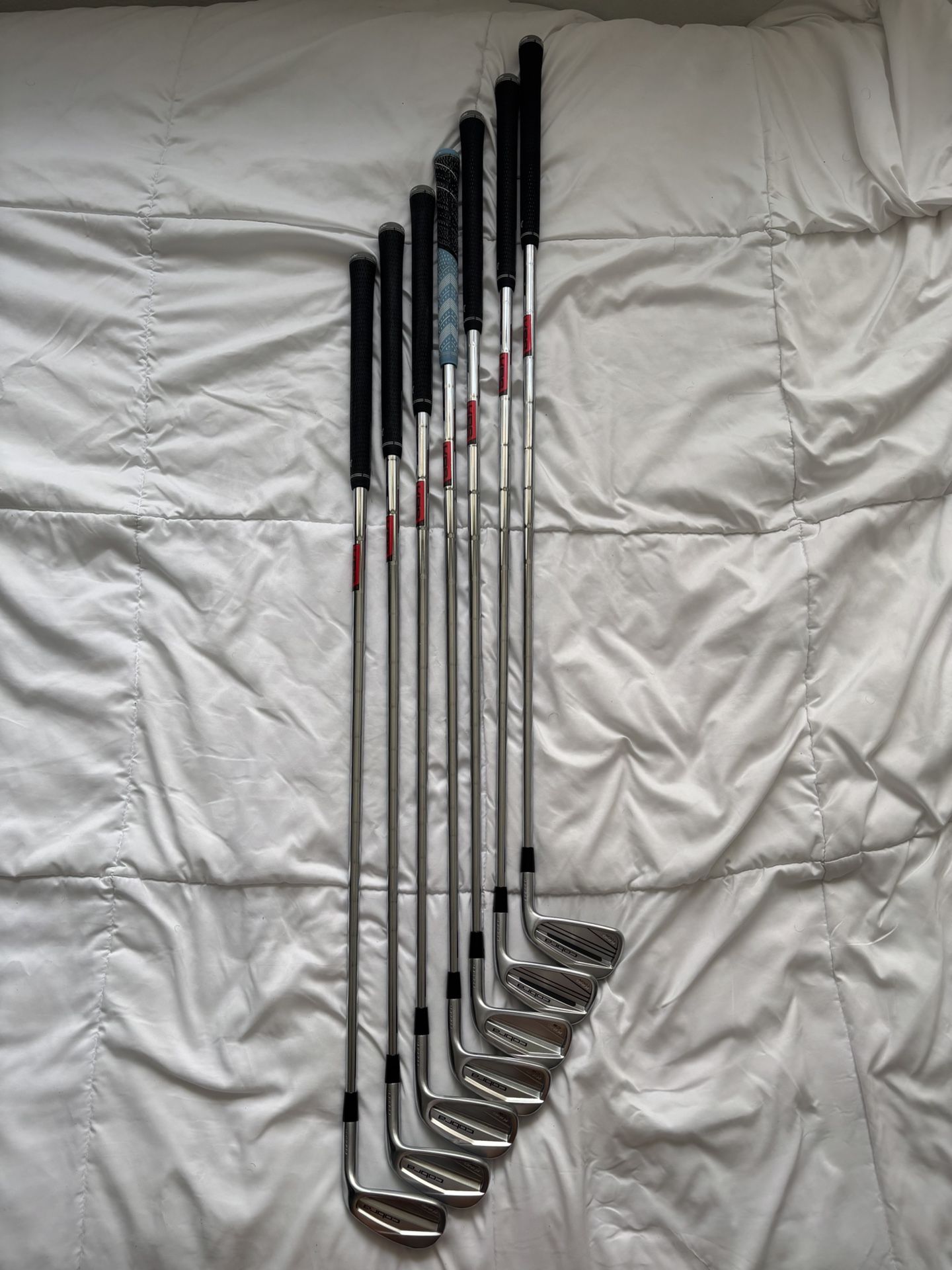 23' Cobra King Tour-CB Combi Iron Set 6-PW CBs, 4 and 5 iron Tour KBS Tour 120 S for Sale in ...