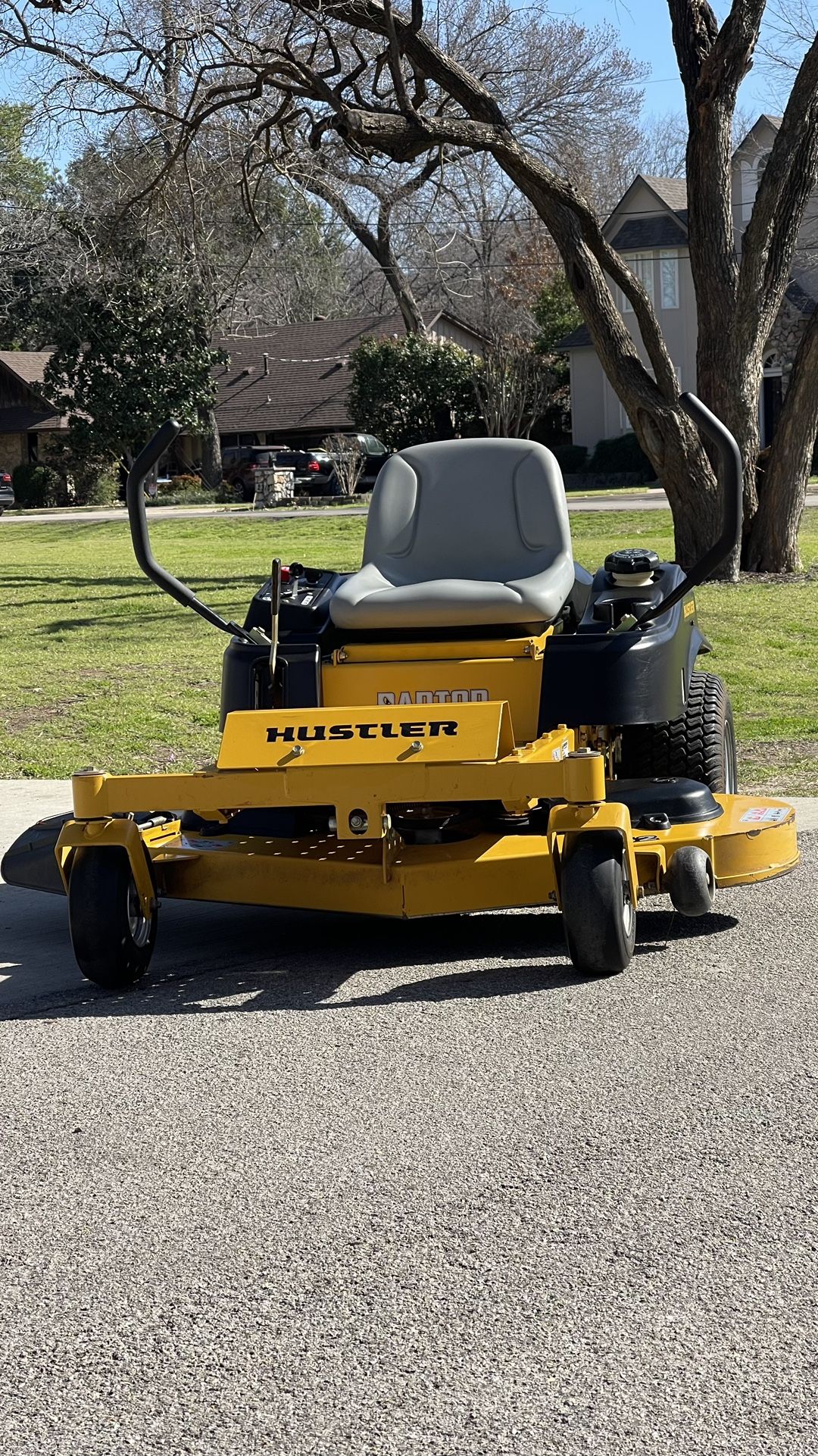 Hustler Raptor 52" 24hp Zero Turn // John Deere// Ariens Apex ...