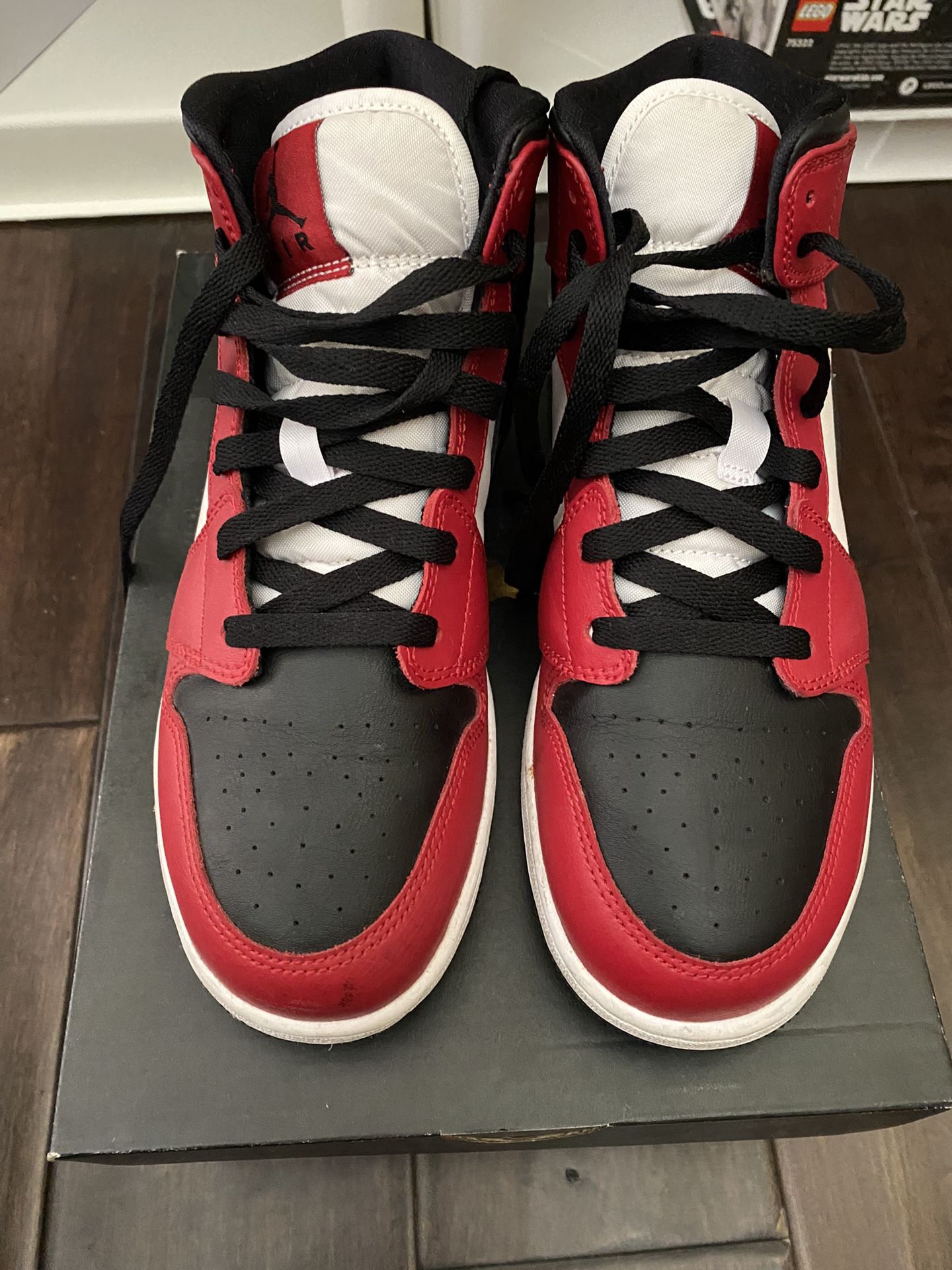 Authentic Air Jordan 1 MID GS Athletic shoes Sneakers
