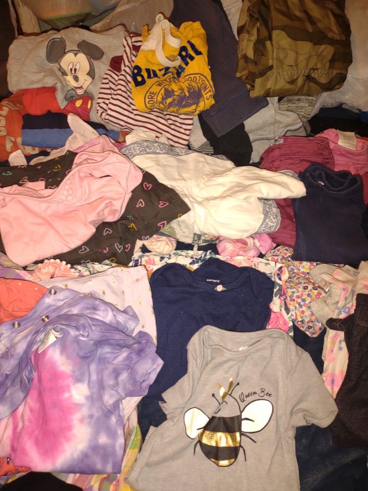 Mix Bags Of Clothes Boy And Girl for Sale in Chicago, IL - OfferUp