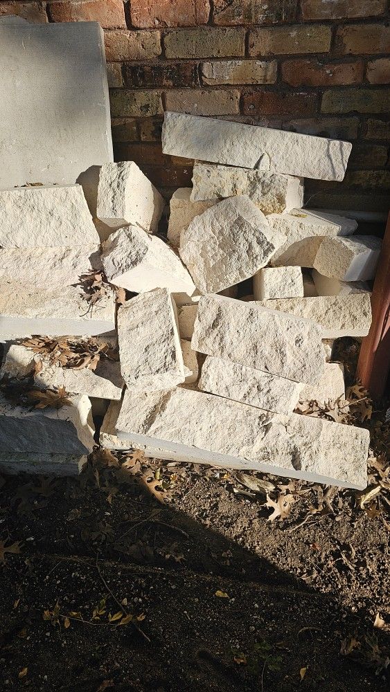 Free Stone for Sale in Dallas, TX - OfferUp