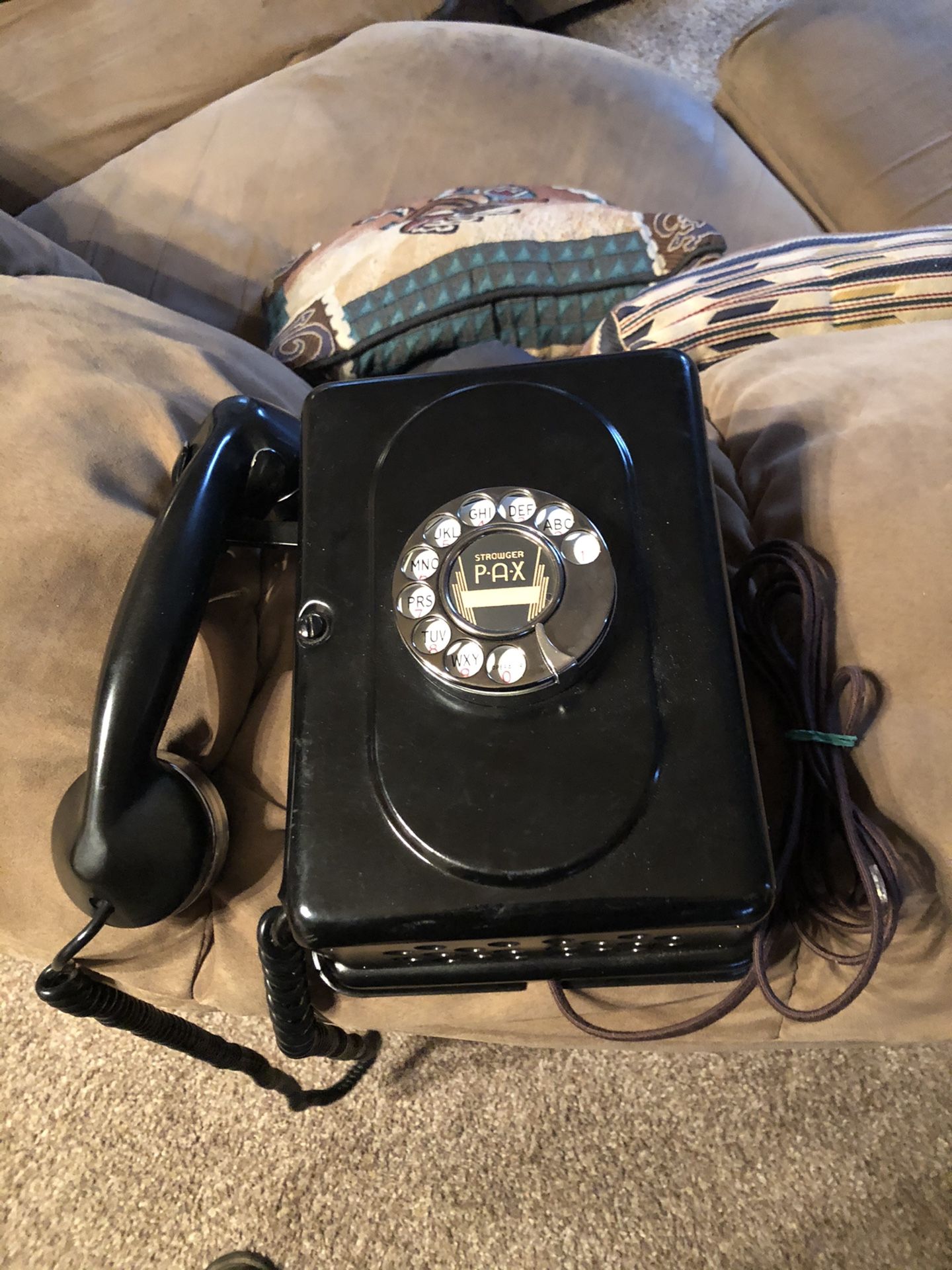 Vintage Strowger PAX Rotary Phone for Sale in Woodville, CA - OfferUp