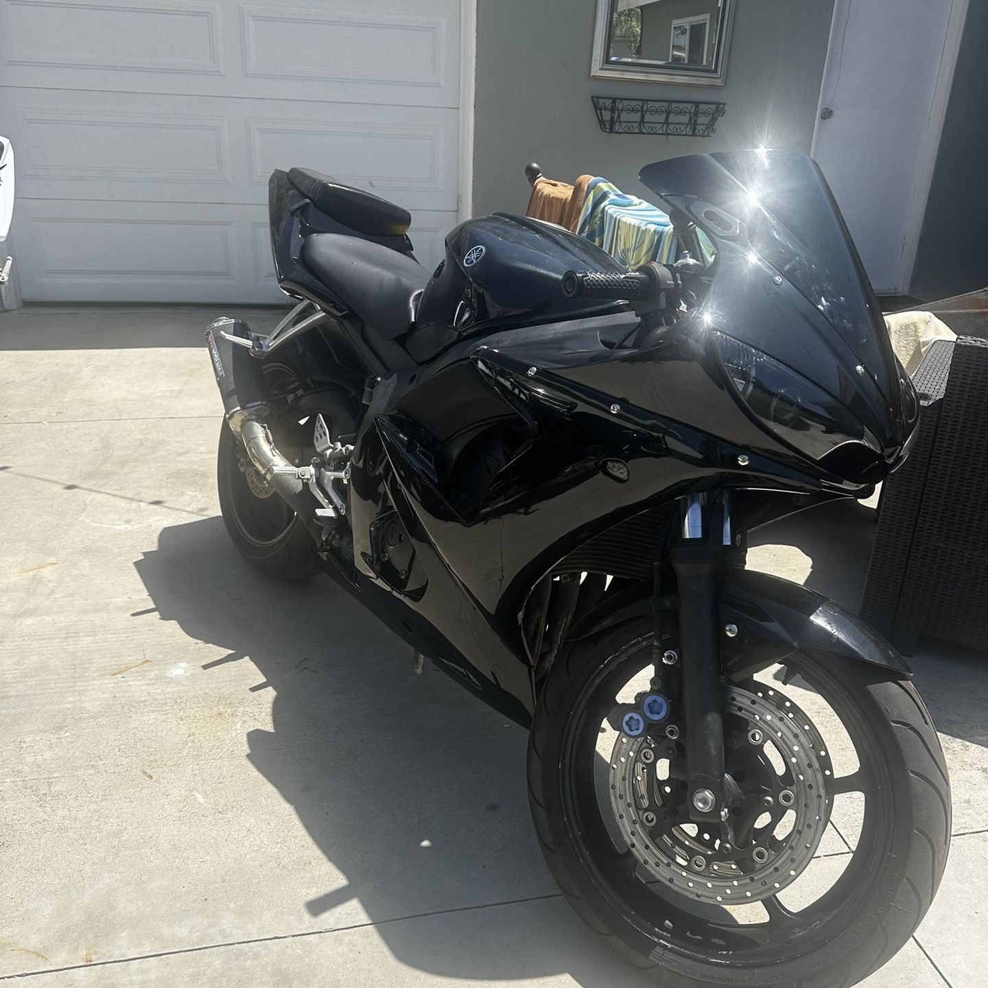 Custom 2022 R6 Raven