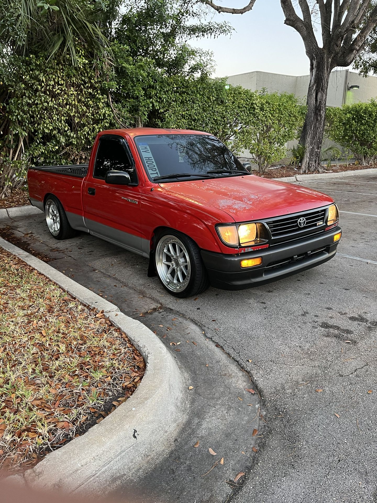 Lowered Toyota Tacoma 4x4