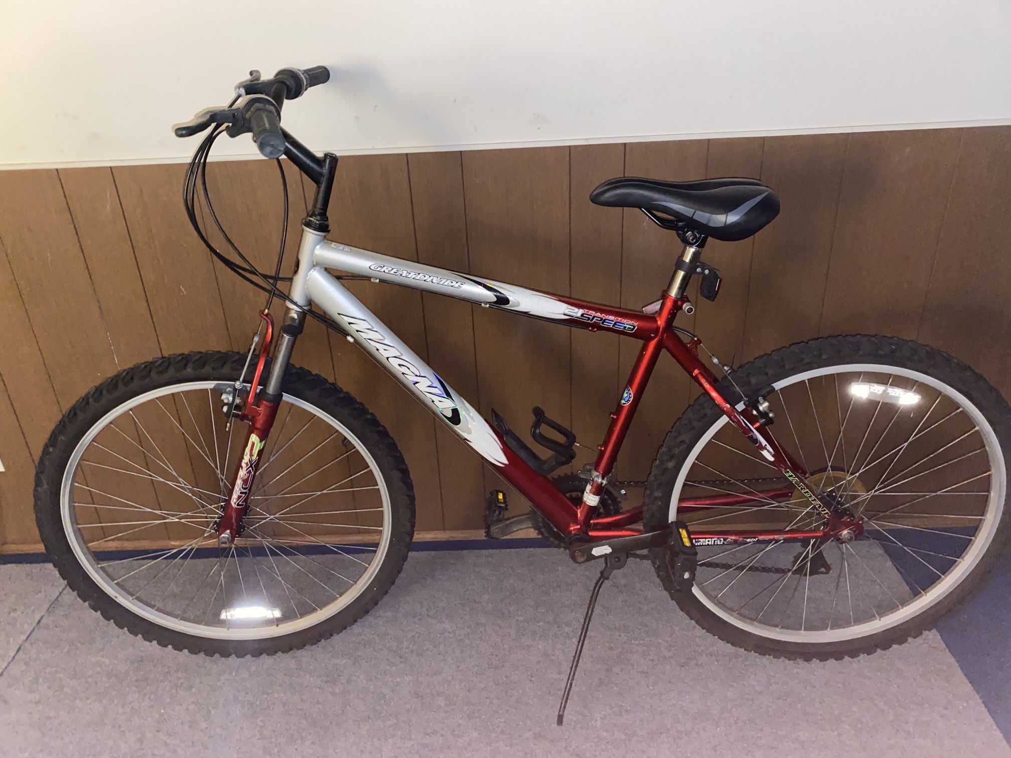 Men’s Red Magna Great Divide Mountain Bicycle Bike for Sale in Alexandria, VA - OfferUp