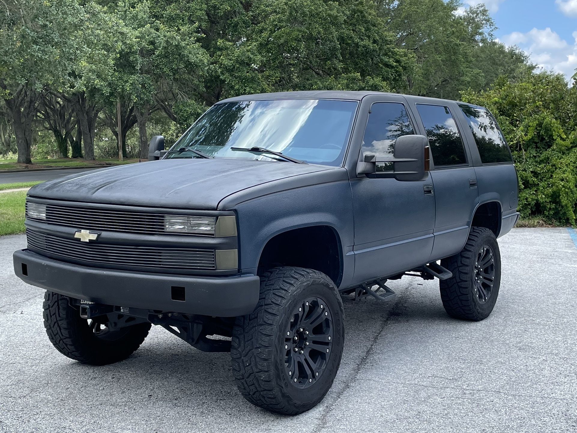 1999 Chevrolet Tahoe for Sale in Zephyrhills, FL - OfferUp