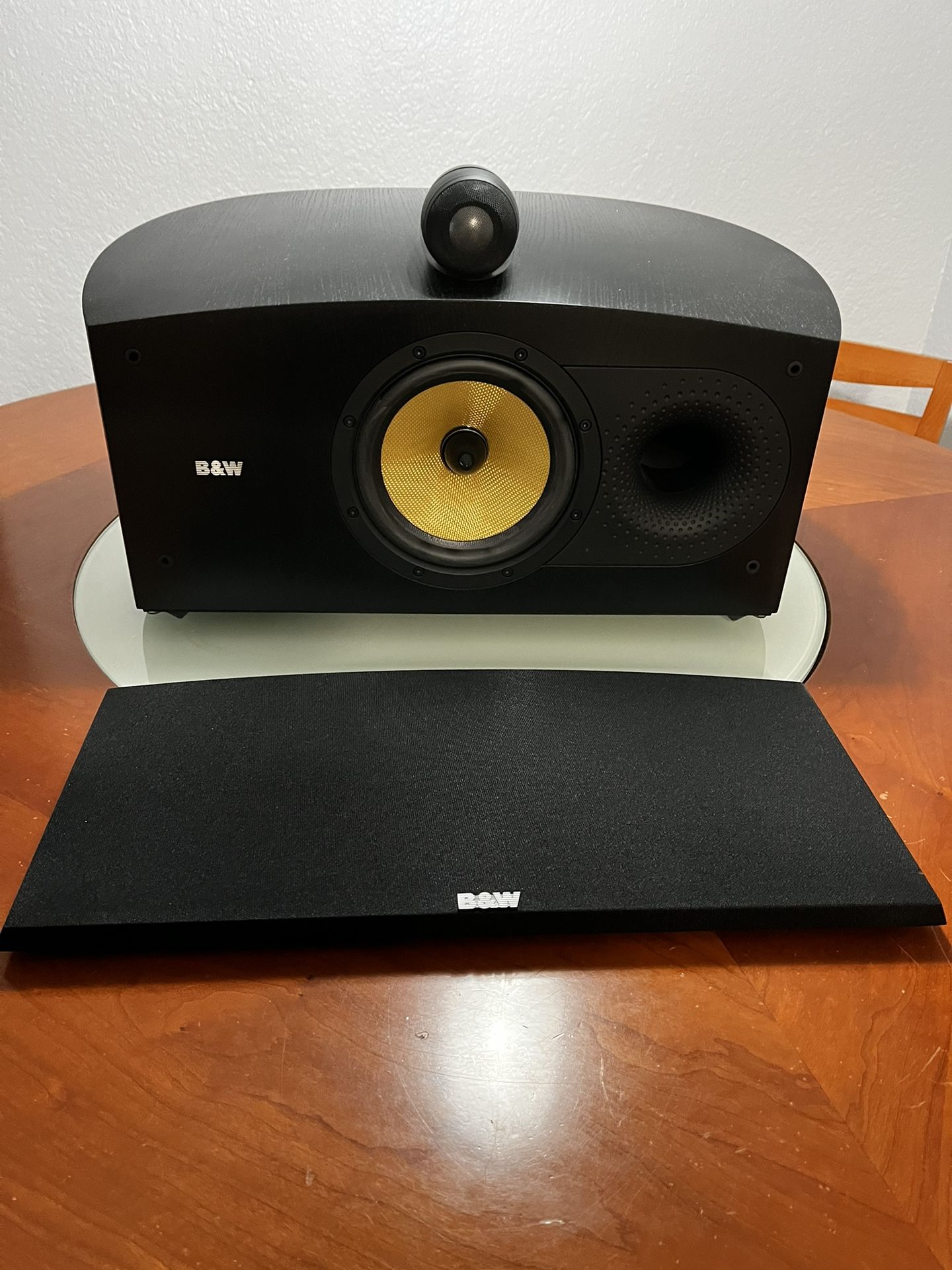 Bowers and Wilkins Nautilus HTM2 for Sale in Miami, FL - OfferUp