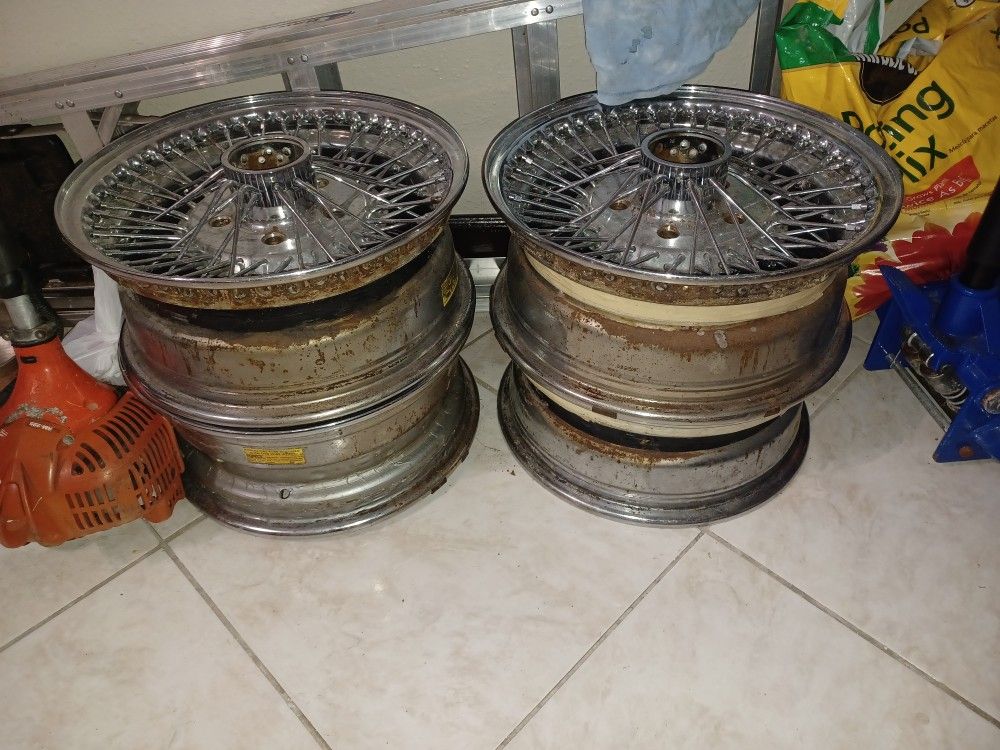 swangers w/o the neck for Sale in Houston, TX - OfferUp