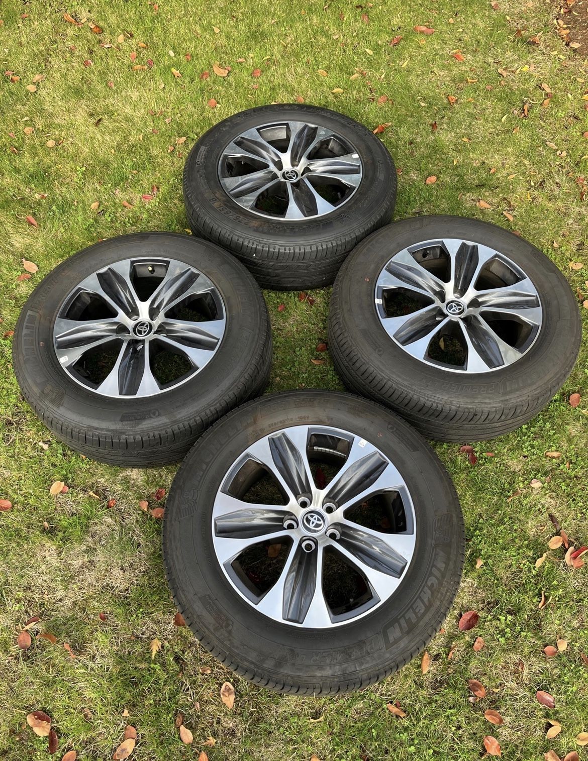Rims And Tires - Michelin Premier for Sale in Kirkland, WA - OfferUp