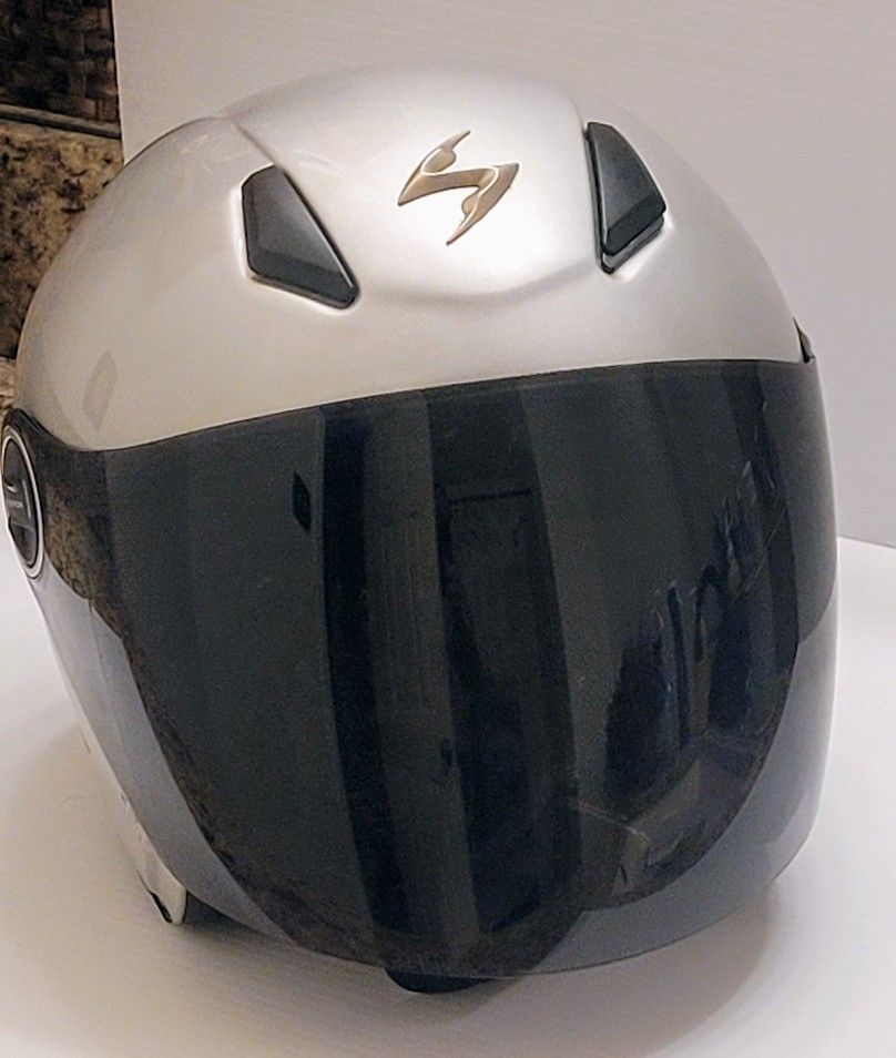 Scorpion Motorcycle Helmet EXO-200 Size M for Sale in Helotes, TX - OfferUp
