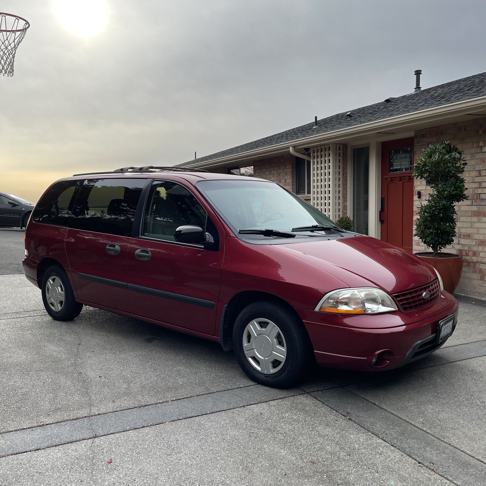 2003 Ford Windstar for Sale in Mukilteo, WA - OfferUp