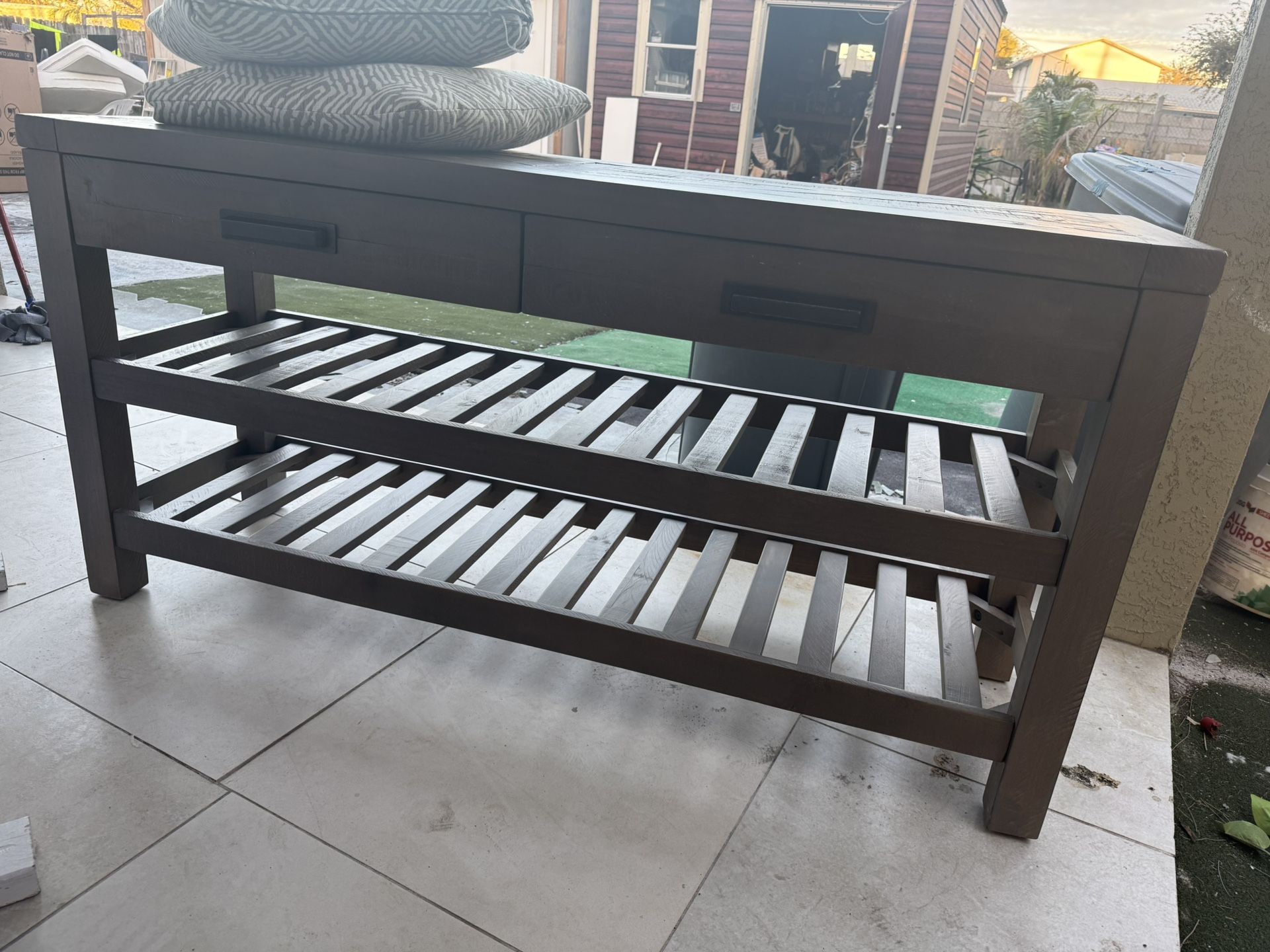 Credenza table for Sale in Lake Worth, FL - OfferUp