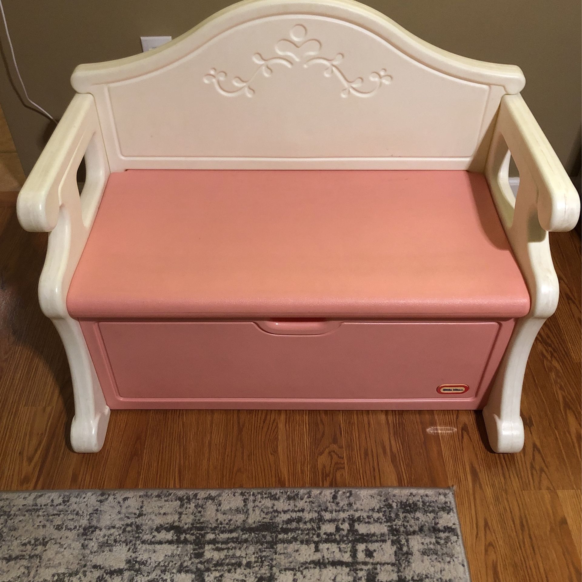 Old Toy Chest Bench