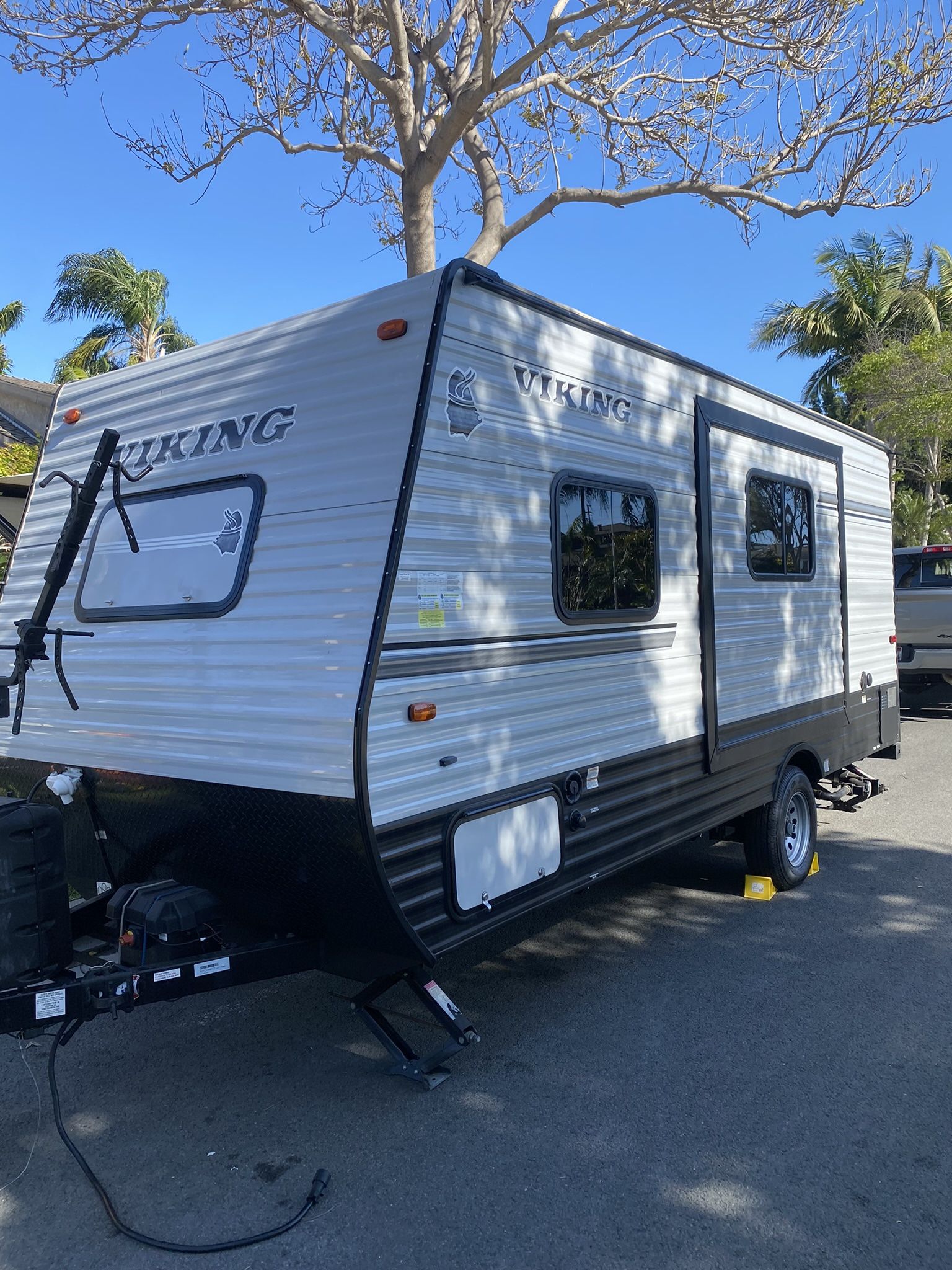 2018 Coachman Viking Travel Trailer 17Ft for Sale in Downey, CA - OfferUp