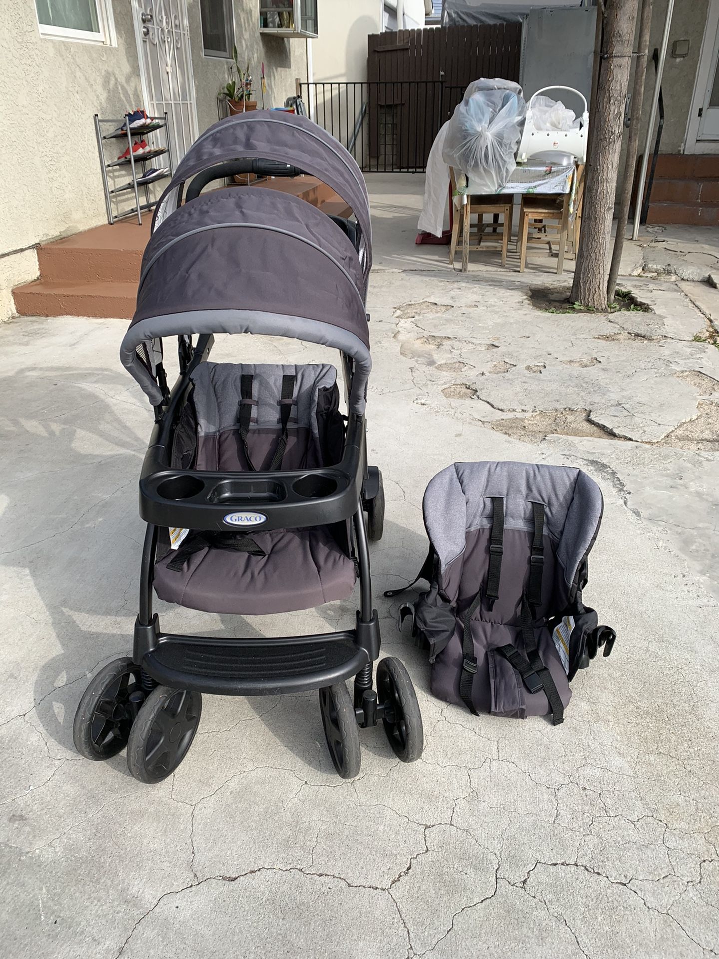 Graco Ready2Grow Click Connect Double Stroller for Sale in Los Angeles ...