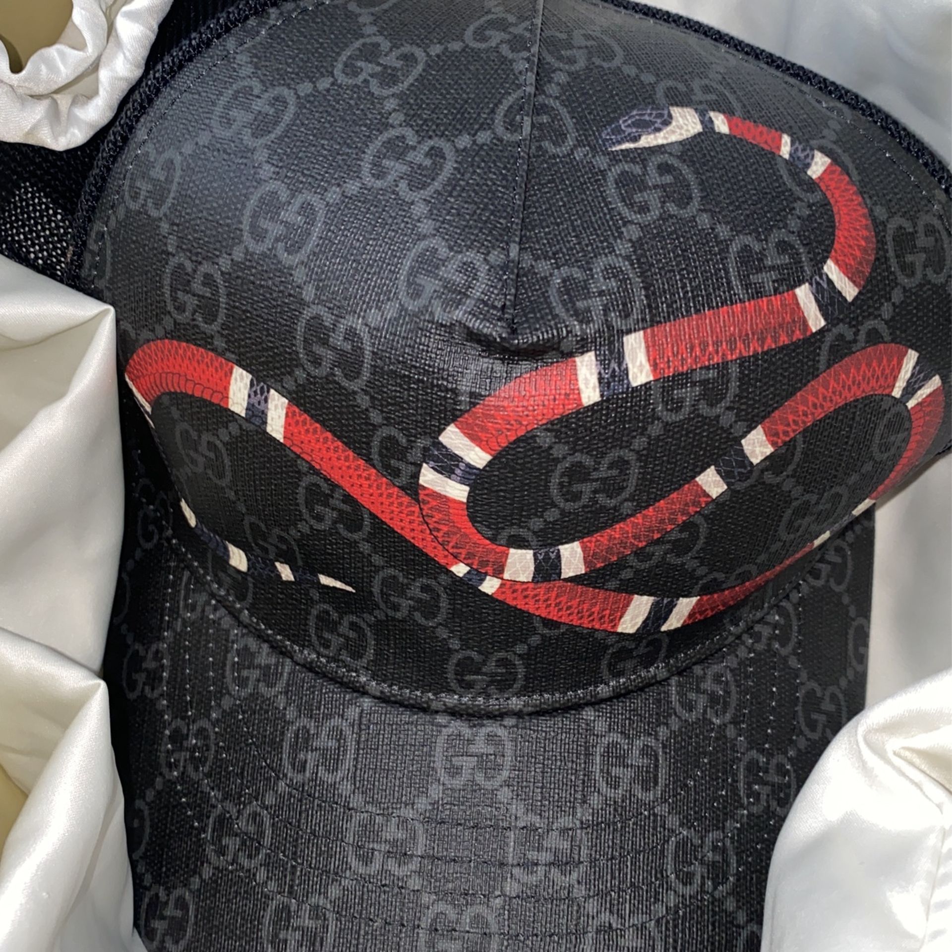 Gucci Hat for Sale in San Diego, CA - OfferUp