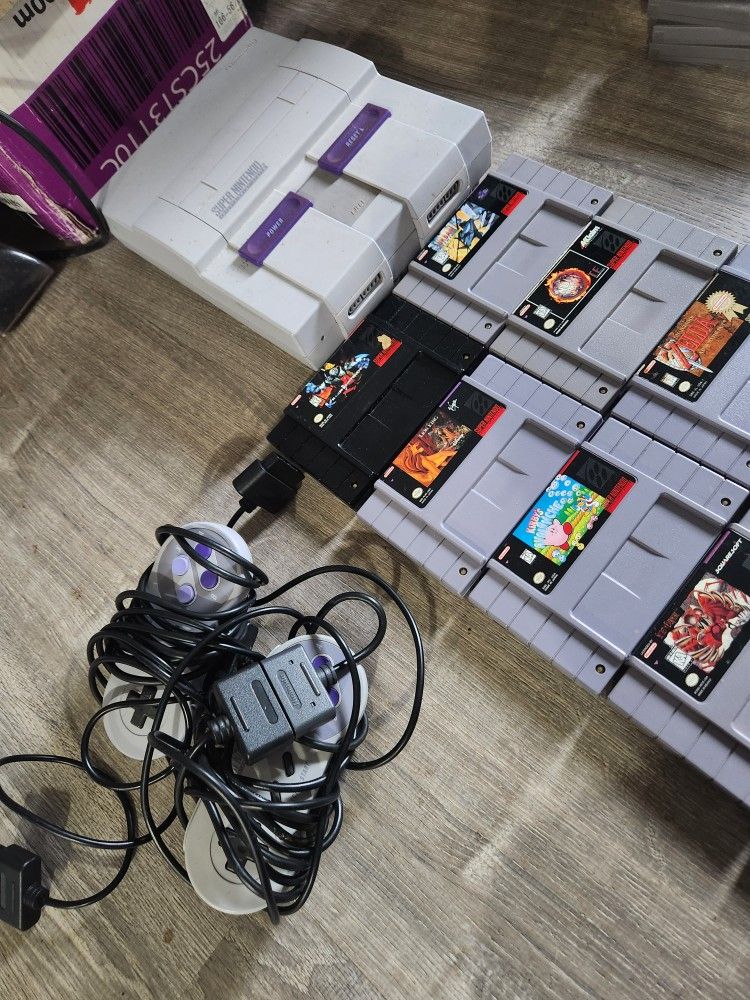 Super Nintendo Tested Works With 911 Games And 2 Controllers With ...