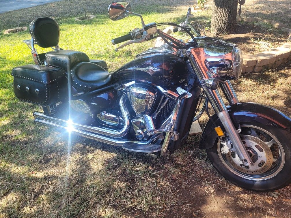 2004 Kawasaki Vulcan VN2000 for Sale in San Antonio, TX - OfferUp