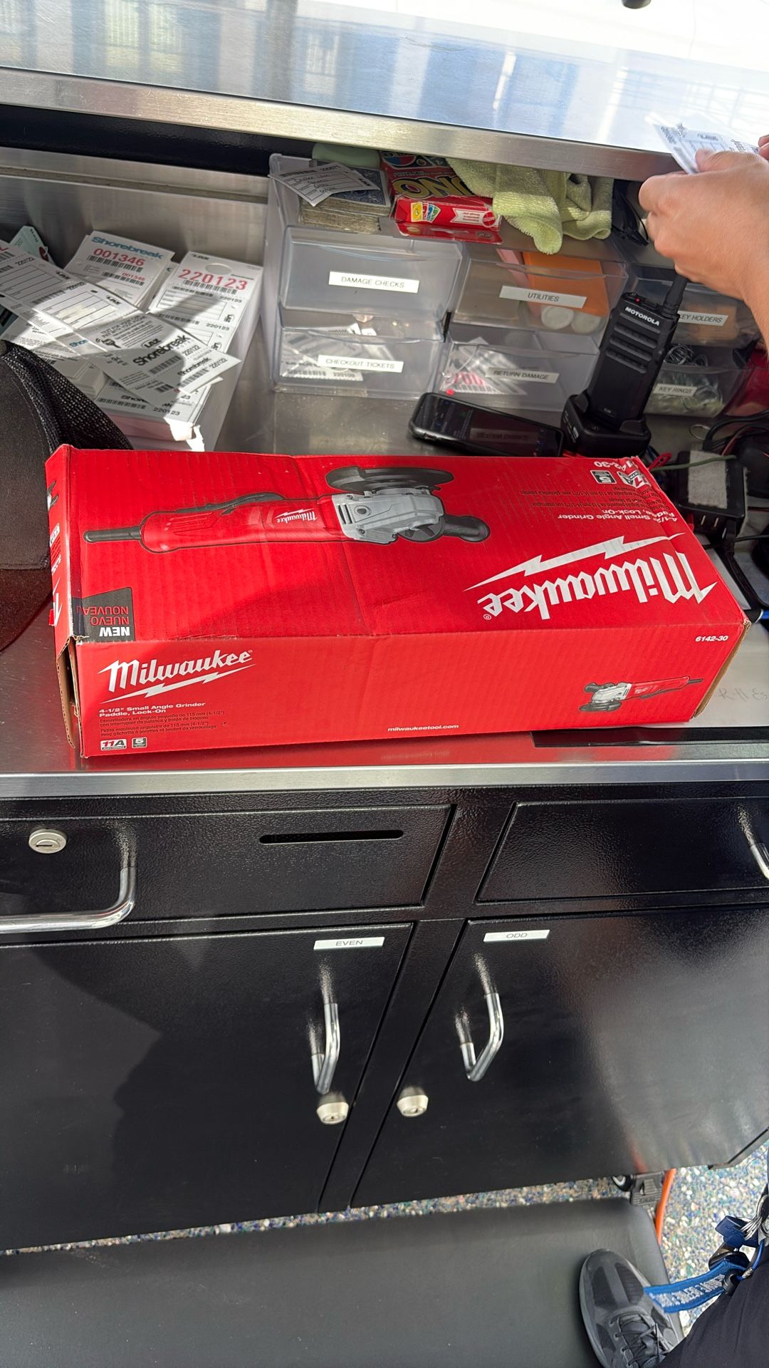 Milwaukee Small Angle grinder for Sale in Westminster, CA - OfferUp