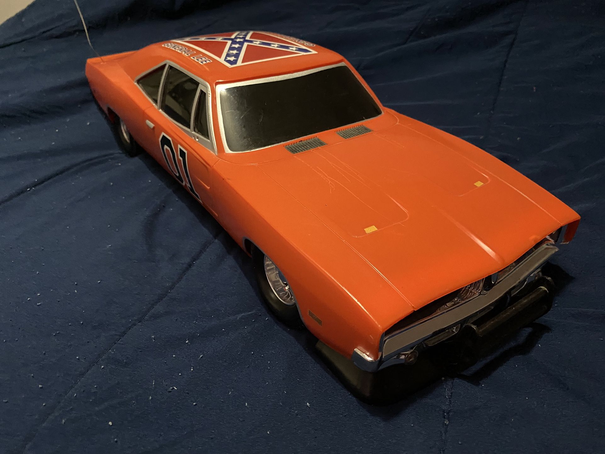 General Lee 01 COLLECTABLE REMOTE CONTROL CAR for Sale in Port St ...