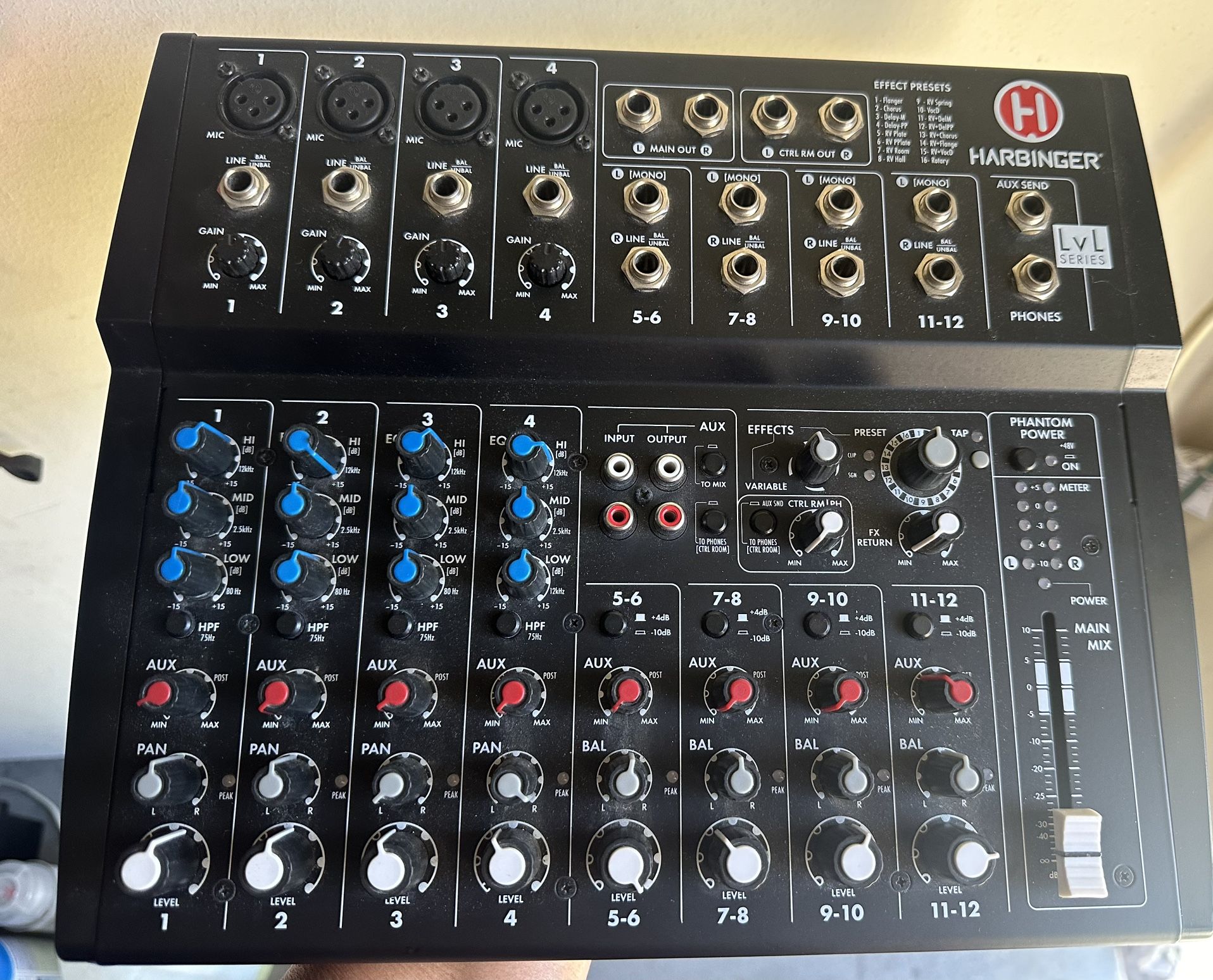 Harbinger Mixer L1202fx for Sale in Irwindale, CA - OfferUp