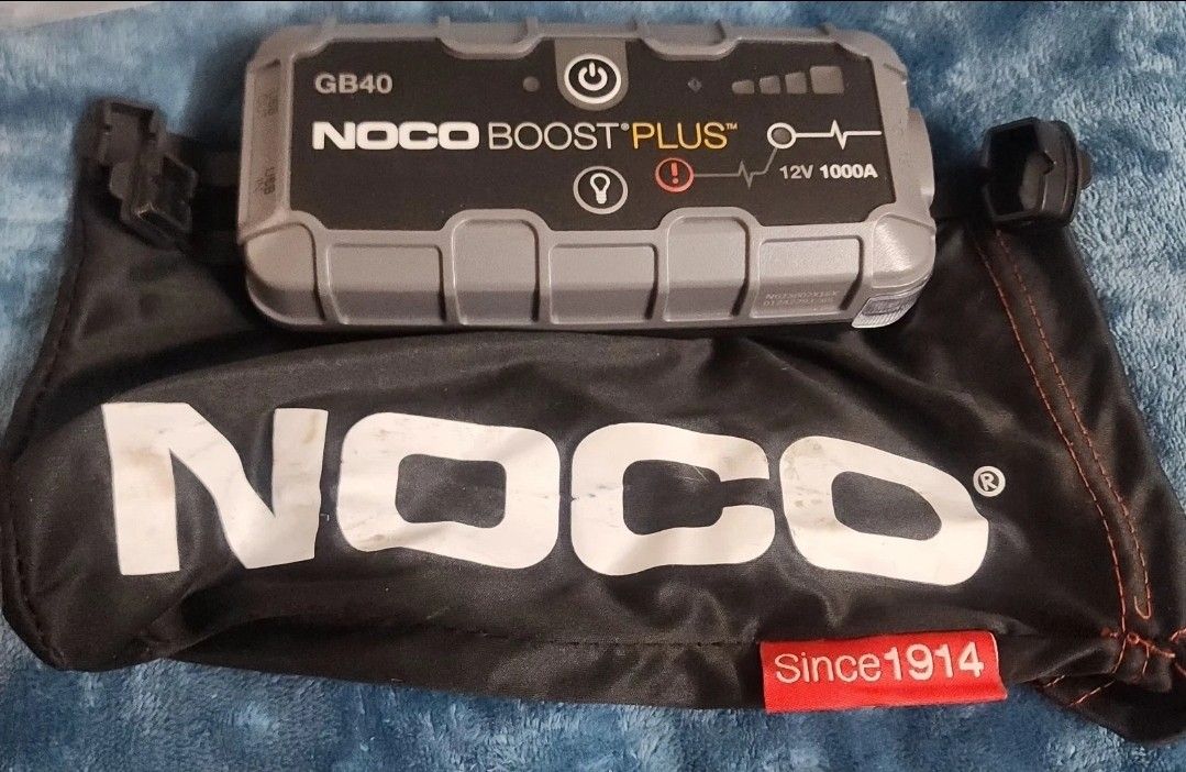 NOCO Boost Plus GB40 Jump Starter w/ Built-in Light "No Cables Included ...