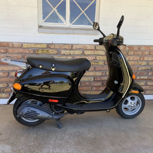 2001 Vespa Et4 150 Scooter With Title 1 Owner 9000 Miles For Sale In
