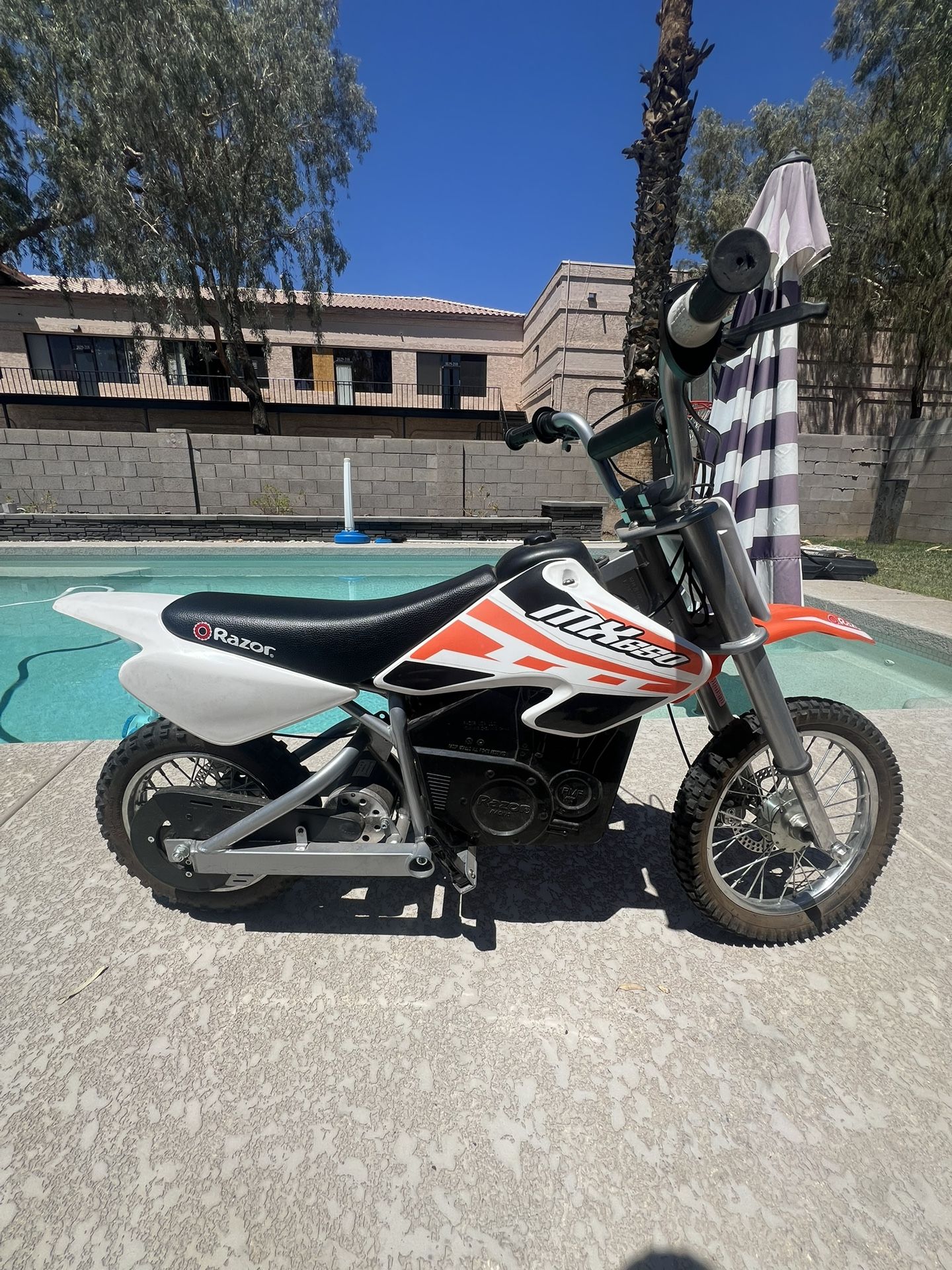 Razor MX650 for Sale in Chandler, AZ - OfferUp