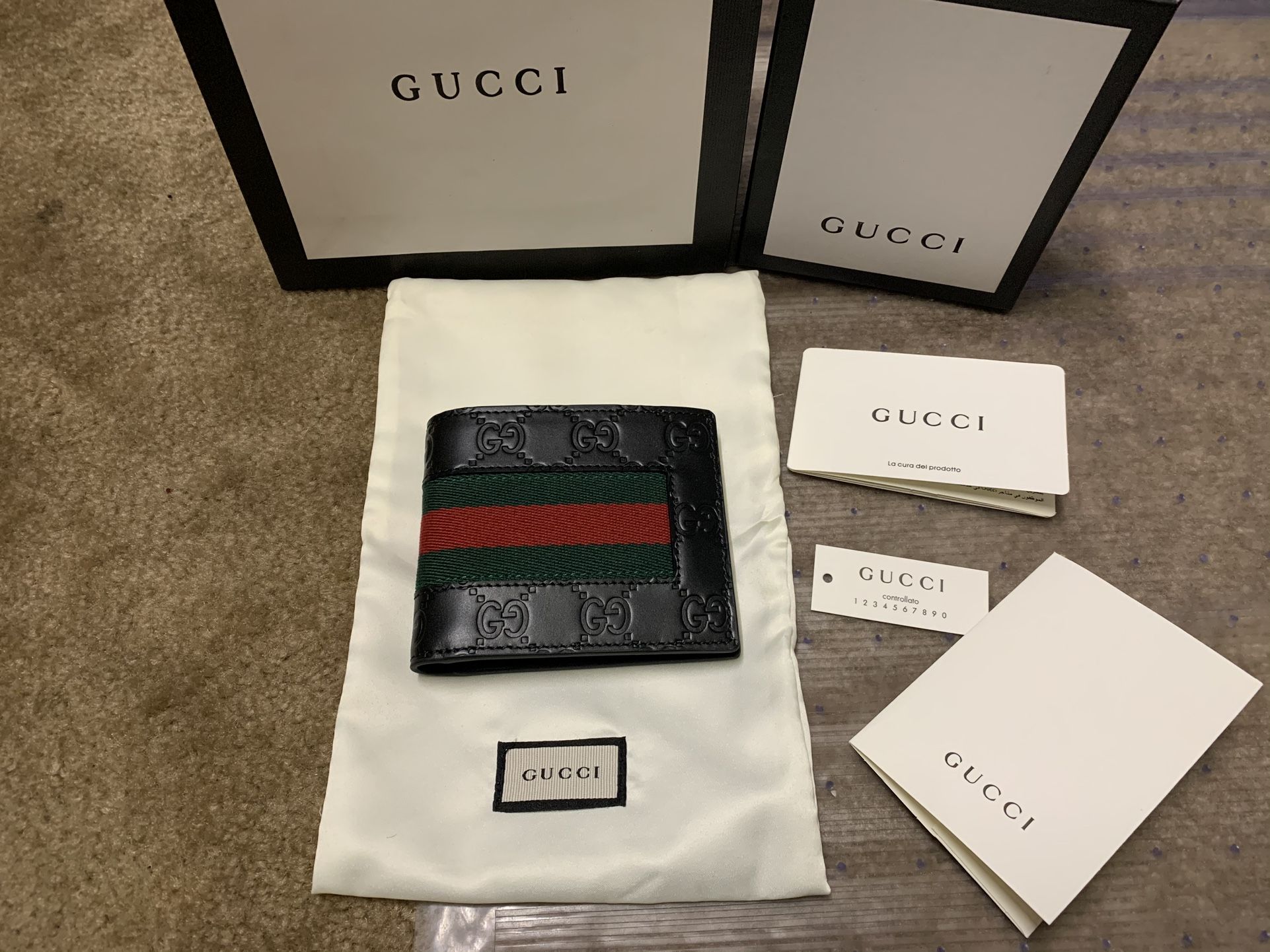 Gg Black Signature Wallet for Sale in Milpitas, CA - OfferUp