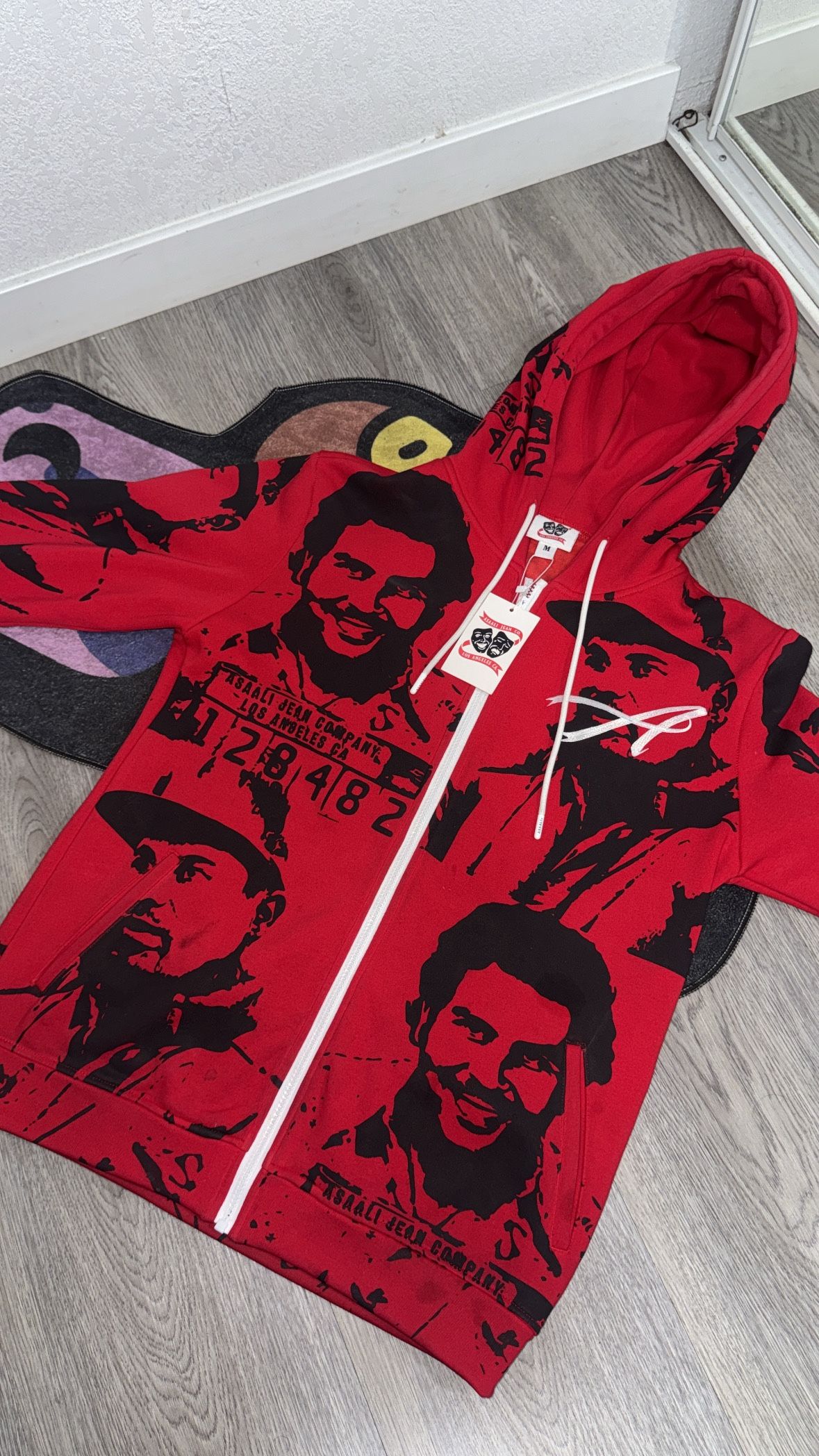 Assail Sweater Size m Red for Sale in Corona, CA - OfferUp