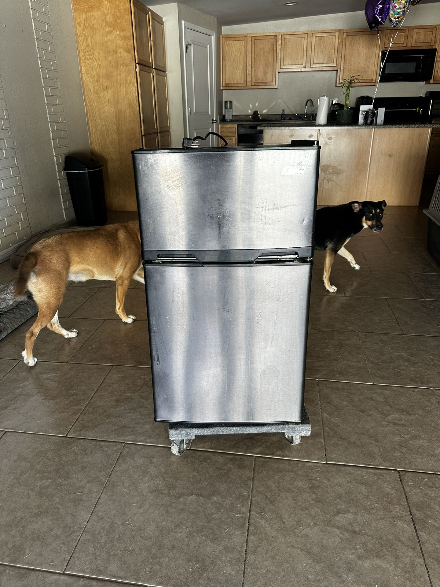 Mini Fridge for Sale in Phoenix, AZ - OfferUp
