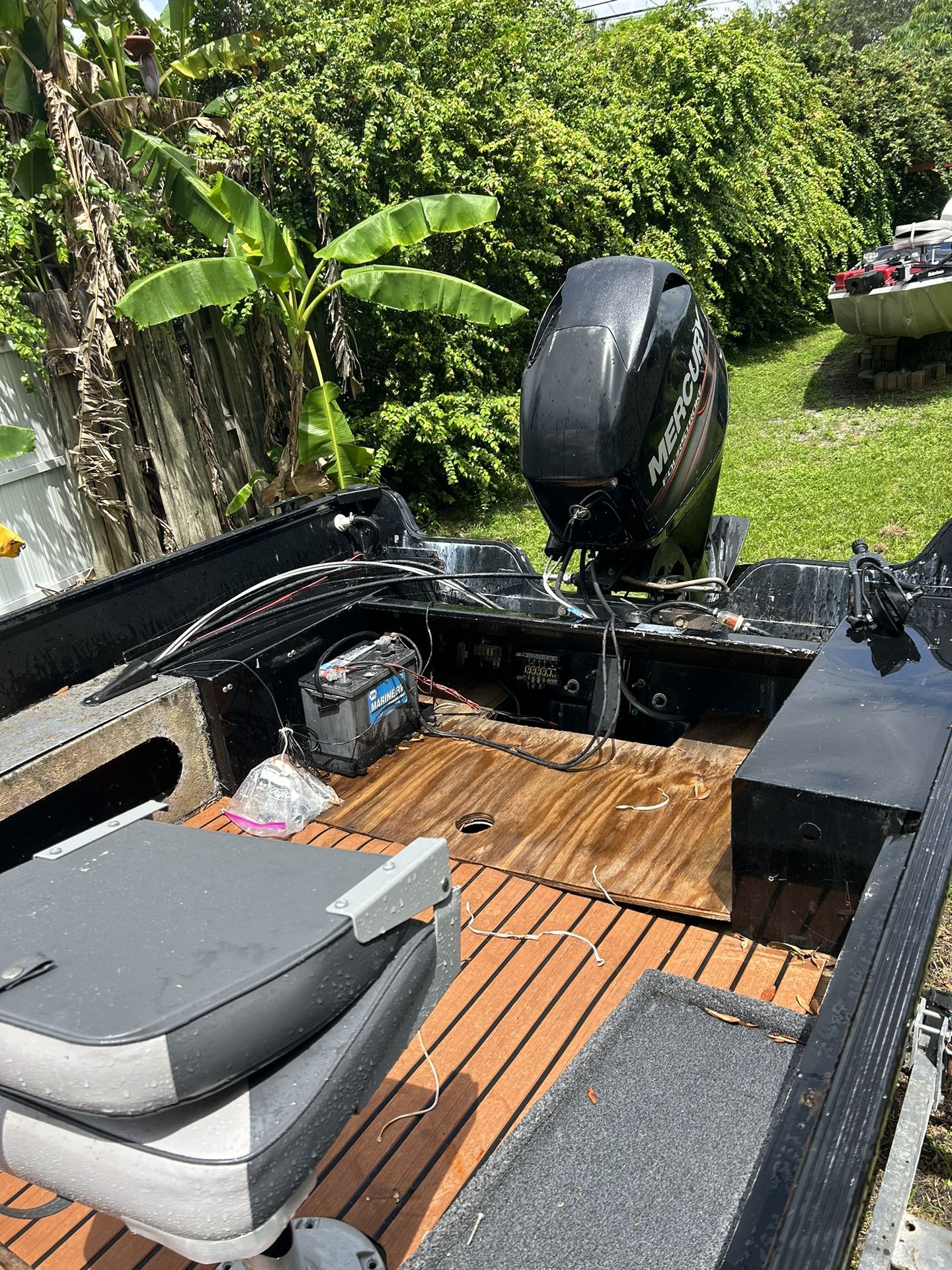 2013 Lowe 16 Ft V Bottom Aluminum Boat for Sale in Hialeah, FL - OfferUp