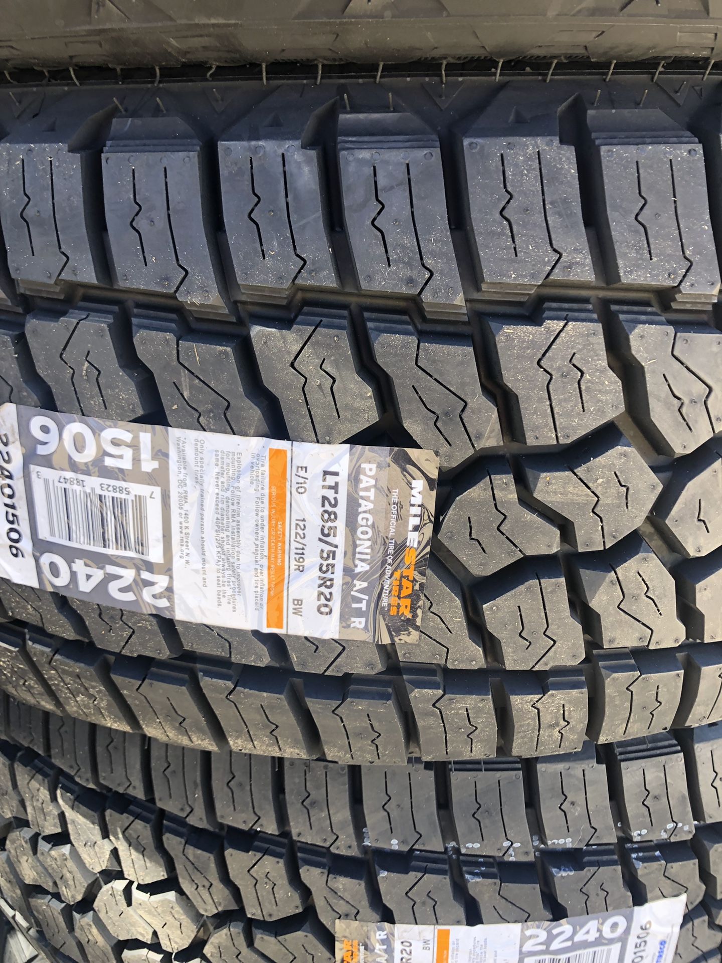 285/55/20 all terrain new tires for Sale in LAKE MATHEWS, CA - OfferUp