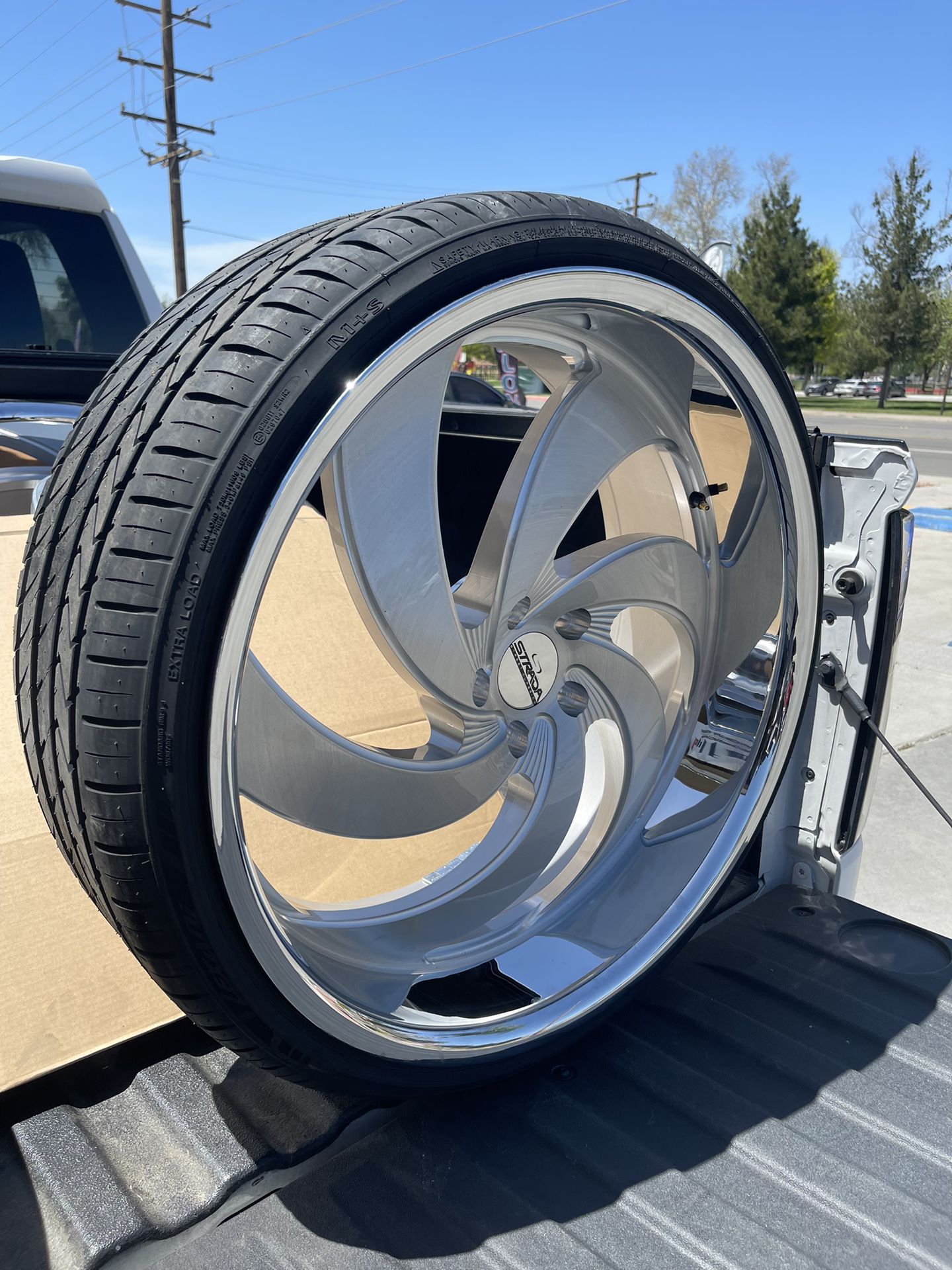 New (4) 24” Strada “Retro 6” Brushed Face Silver w/ SS Lip Wheels Rims ...