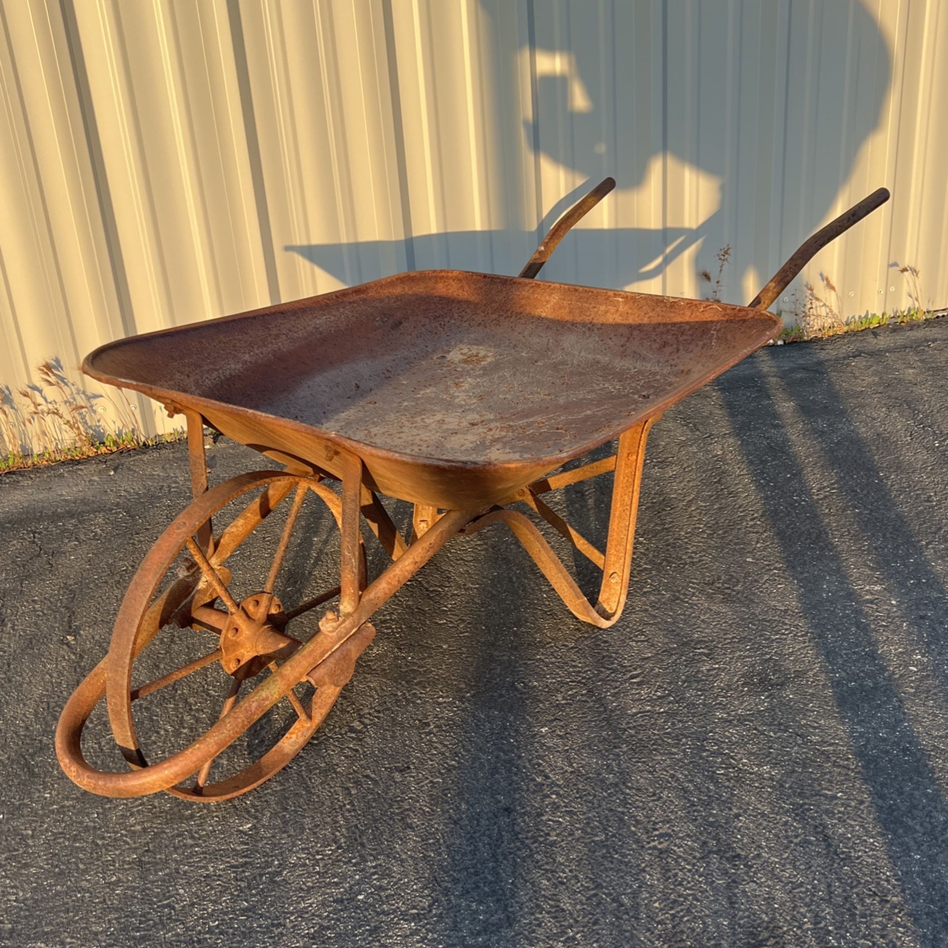 Wheel barrel for Sale in Victorville, CA - OfferUp