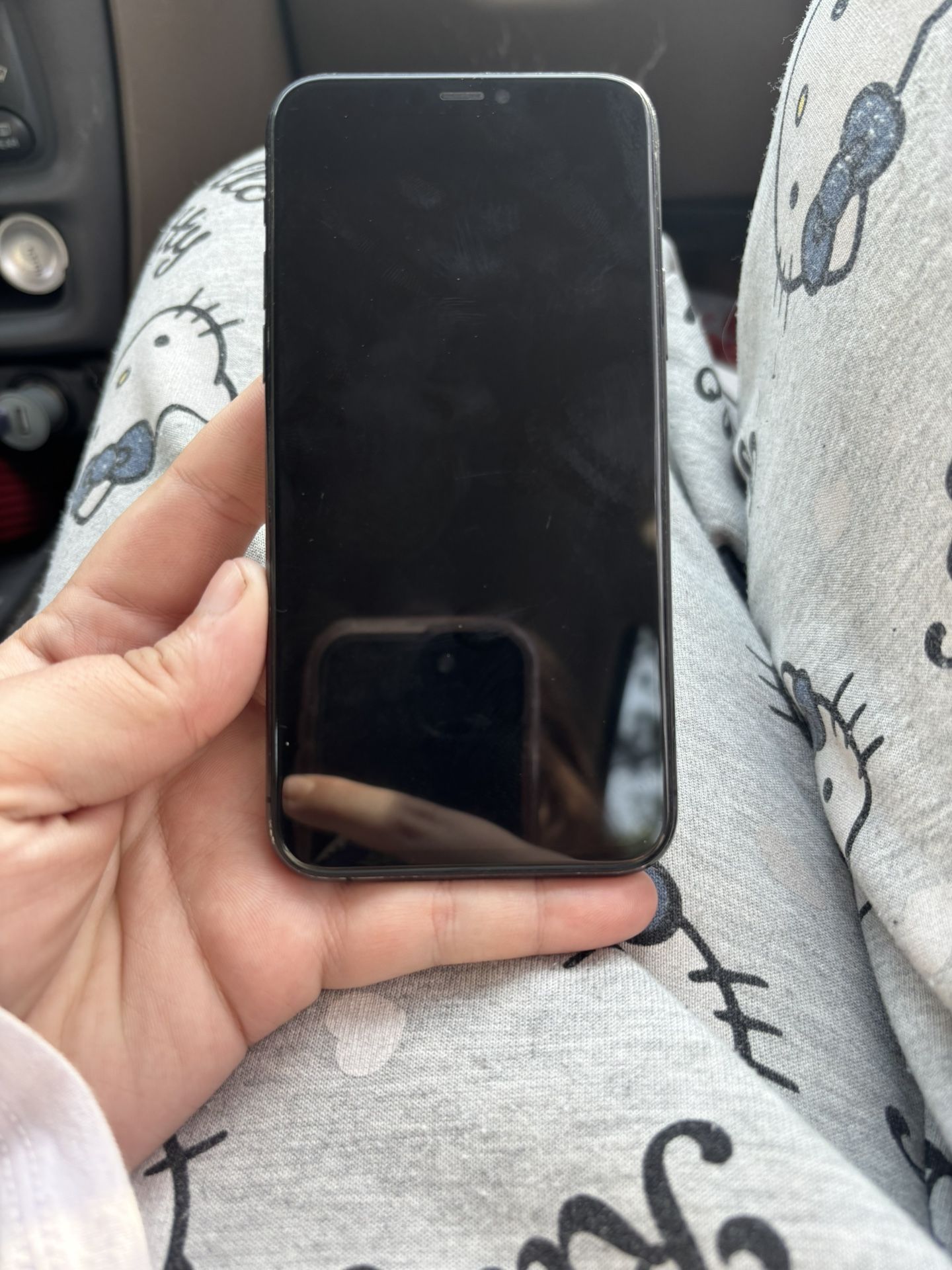 iPhone 11 Pro for Sale in Spring Lake, NC - OfferUp