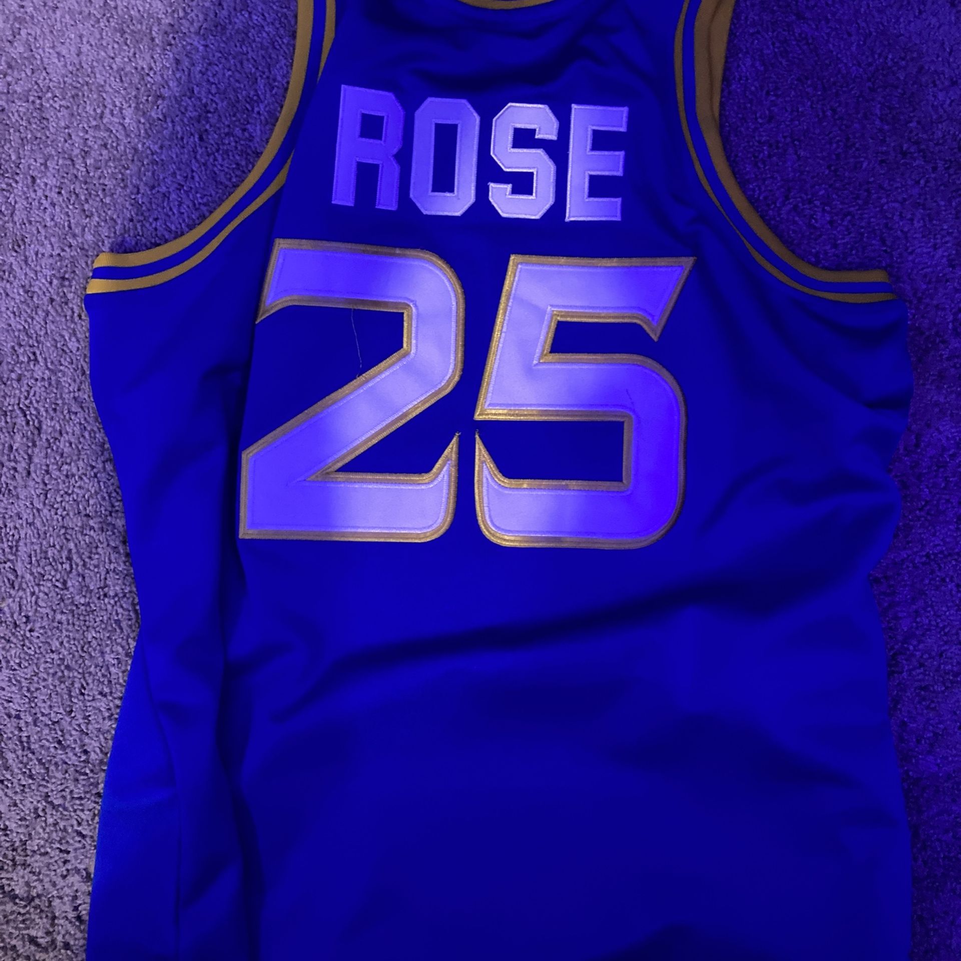 Colegio Derrick Rose Derrick Rose Speaker Booking Information