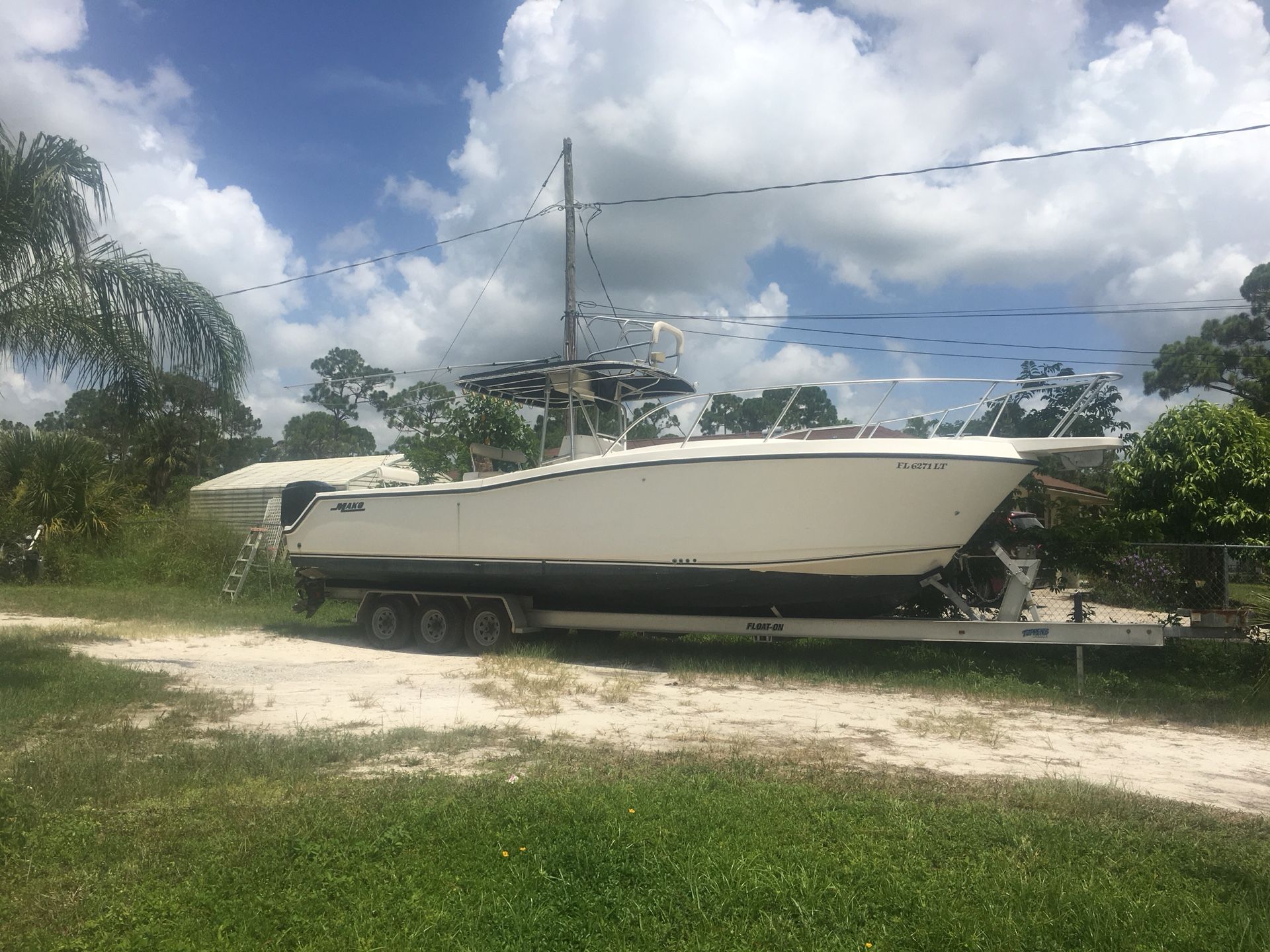 2002 Mako 314 for Sale in West Palm Beach, FL - OfferUp