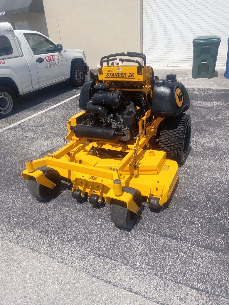 52 Wright Stander Zk Mower for Sale in Oakland Park, FL - OfferUp