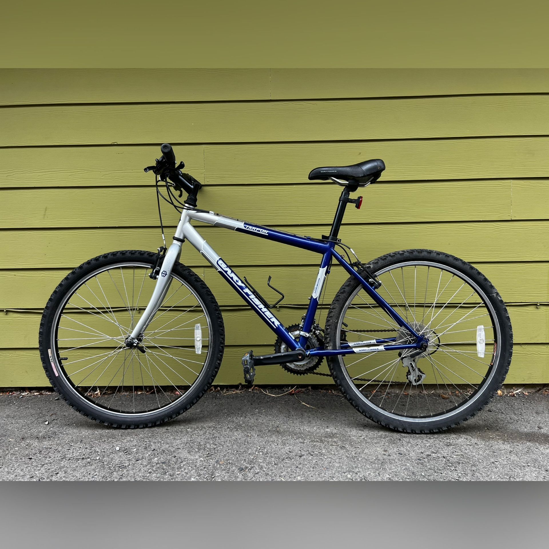 Gary Fisher 26" 21-Speed Hybrid Mountain Bike + 16" Frame + Shimano Equipped + Ready to Ride for ...