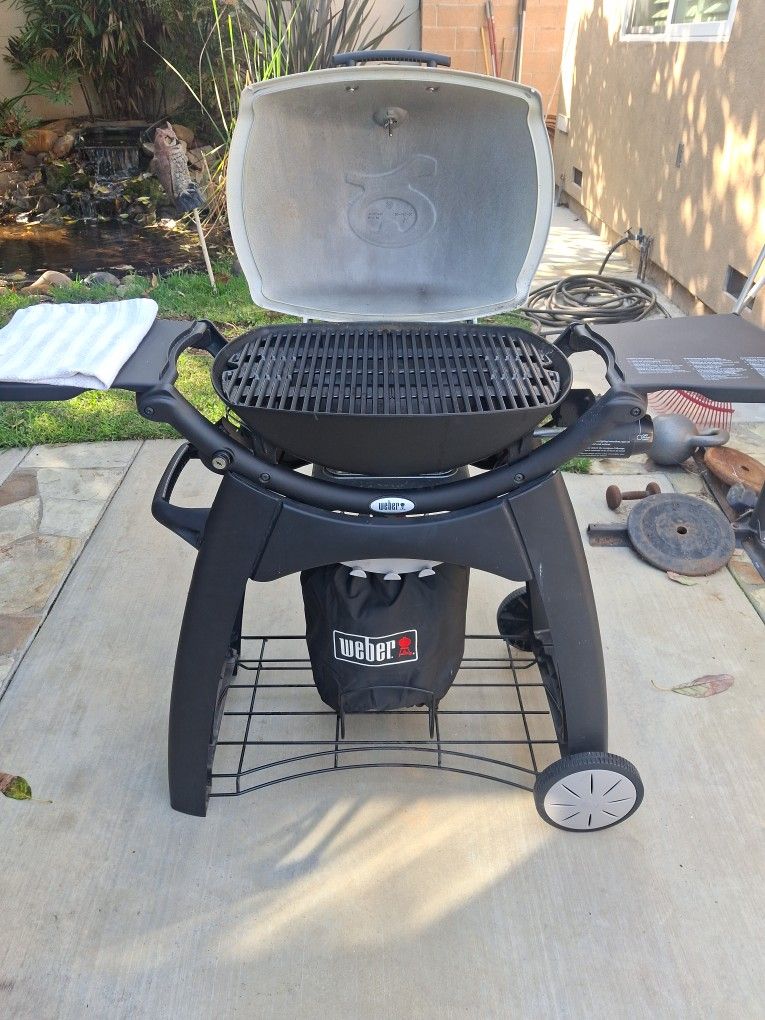 Weber Bbq Portable In Like New Condition 250$ Read Below for Sale in ...