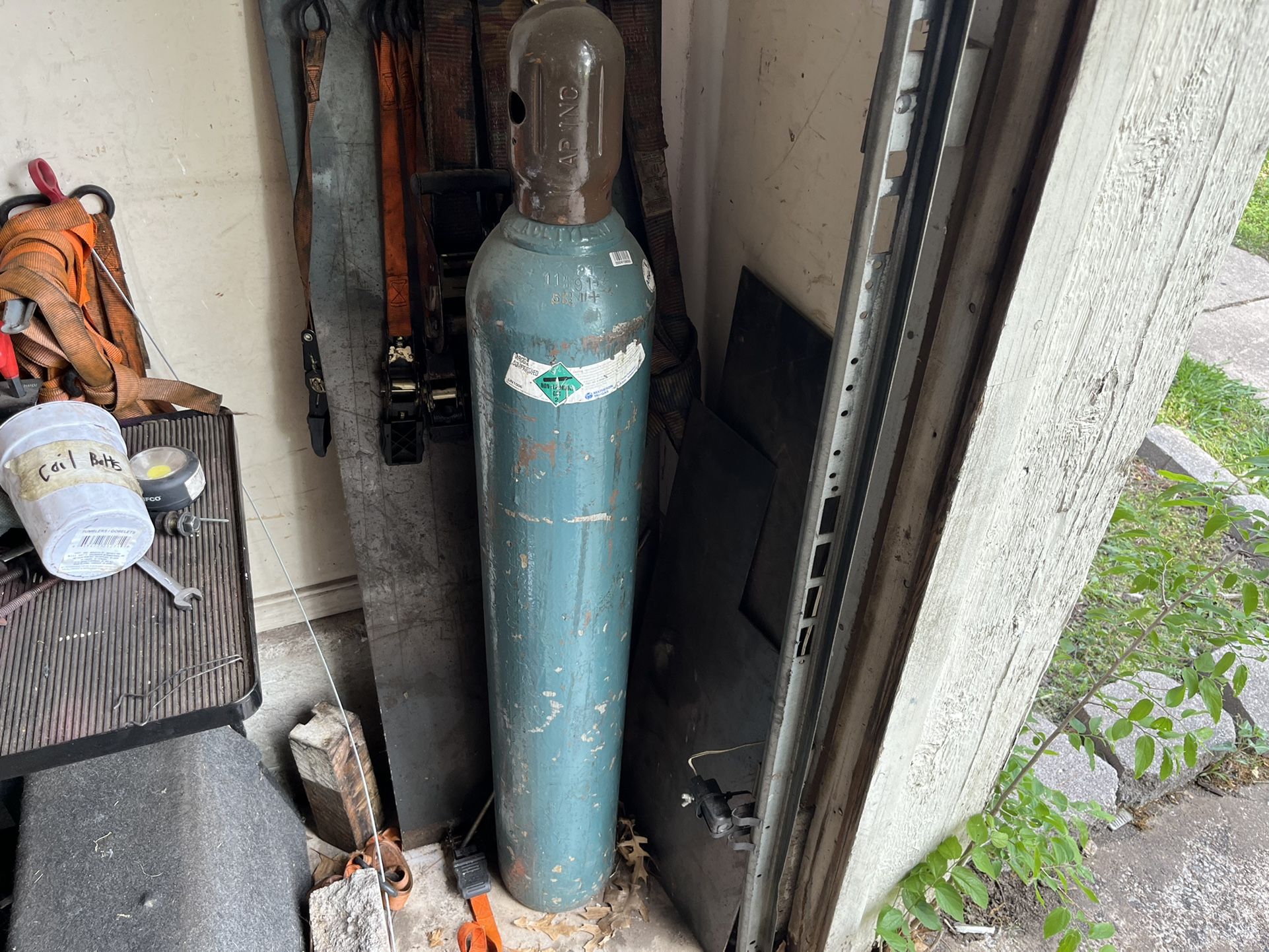 125 Cubic Feet Argon Cylinder for Sale in Tulsa, OK - OfferUp