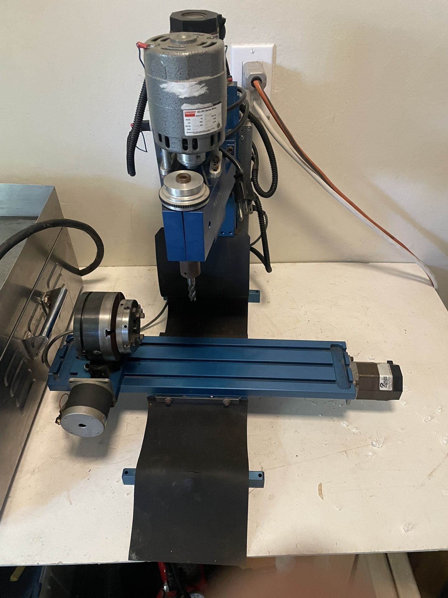 Maxnc Cnc Mill 4axis w/ controller for Sale in San Diego, CA - OfferUp