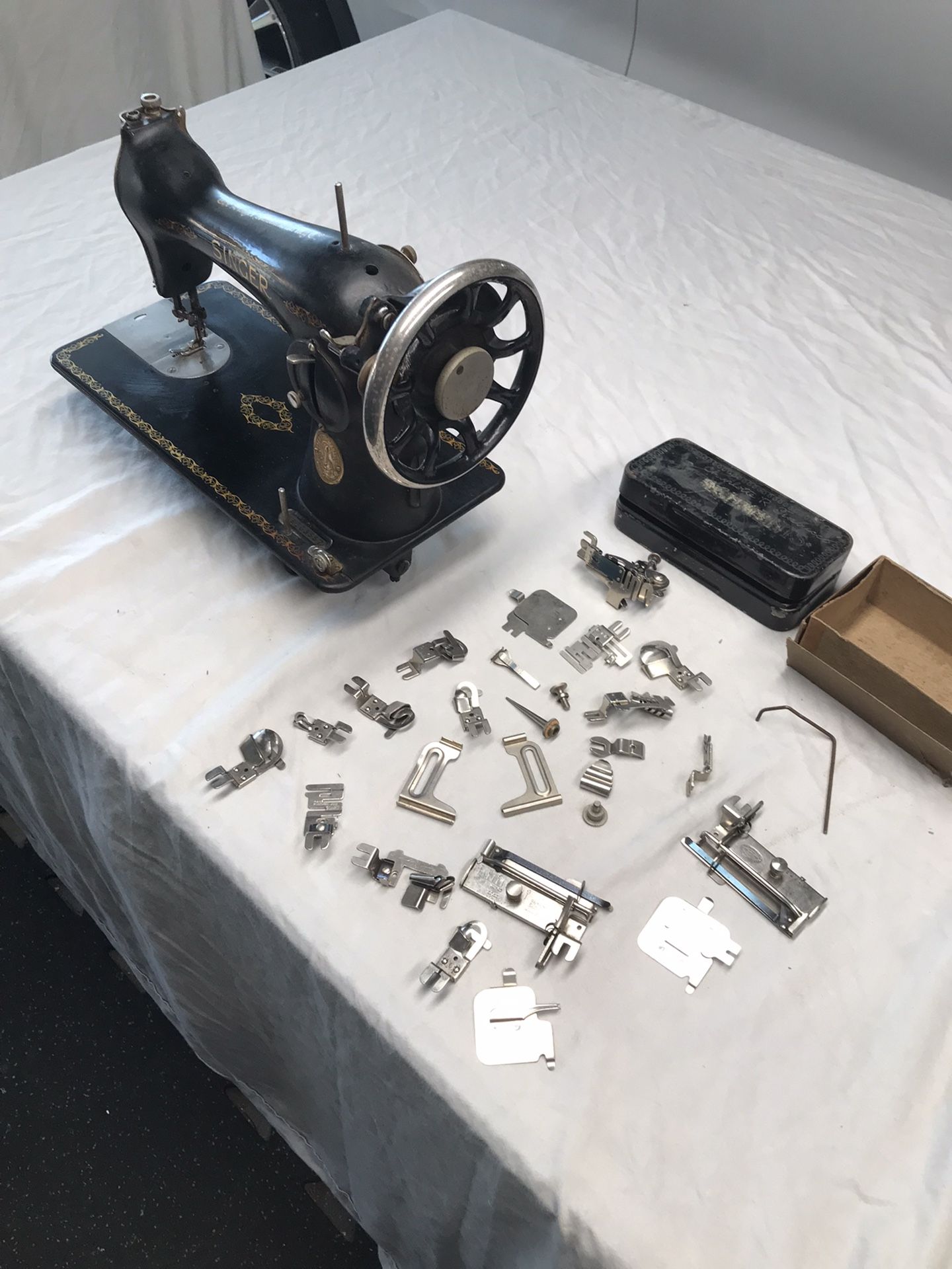 Sewing Machine - Singer Model 15 -1 9 3 6 Works Great for Sale in ...