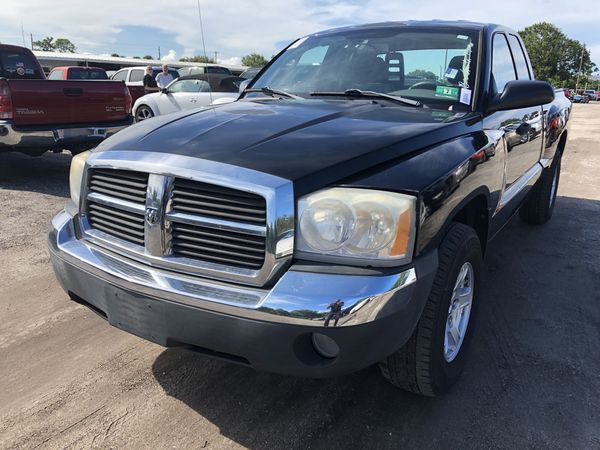 Dodge Dakota 4X4 4 DOORS EXTENDED CAB for Sale in Oakland Park, FL ...