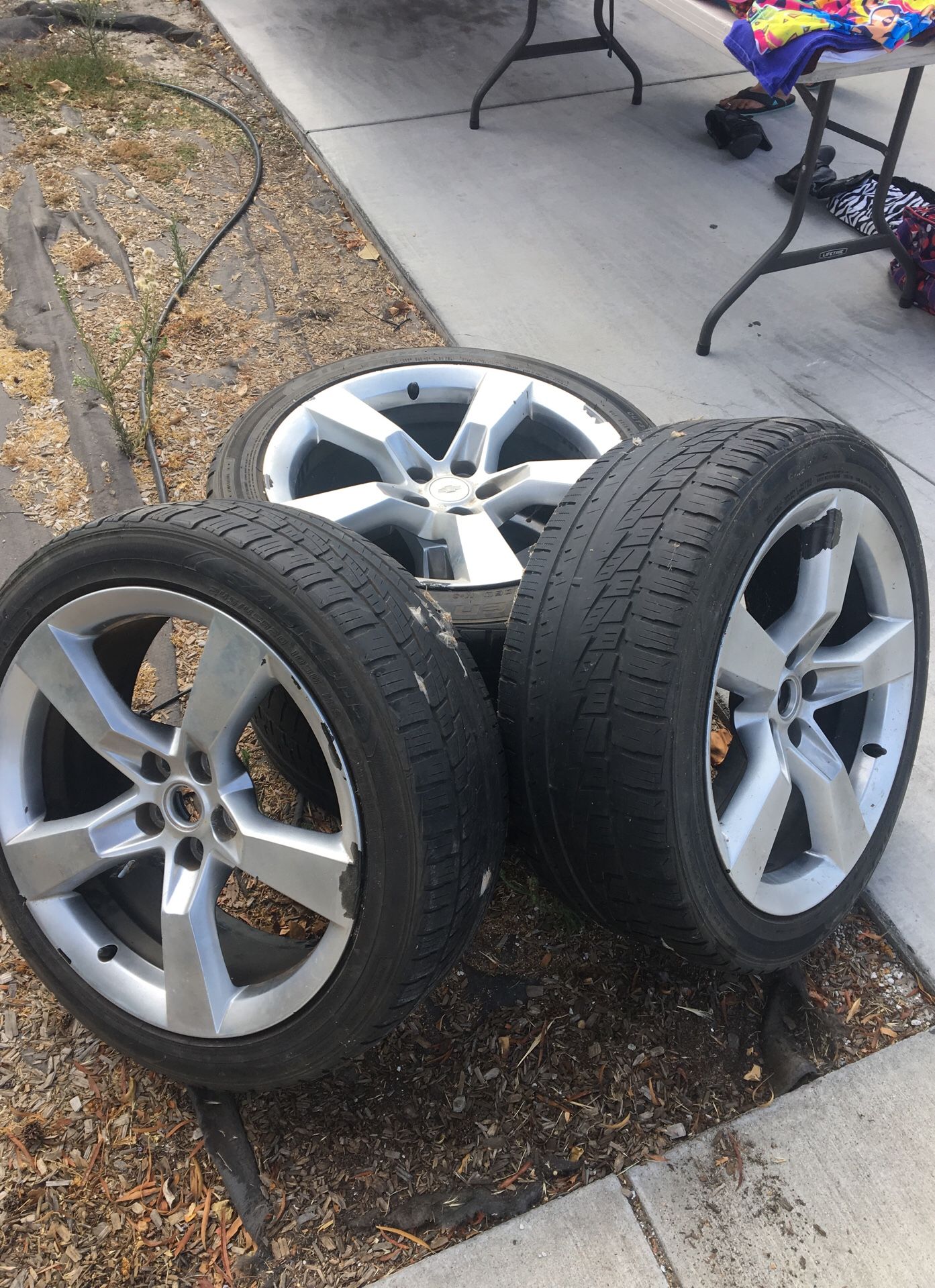 5th gen camaro rims for Sale in Hollister, CA - OfferUp
