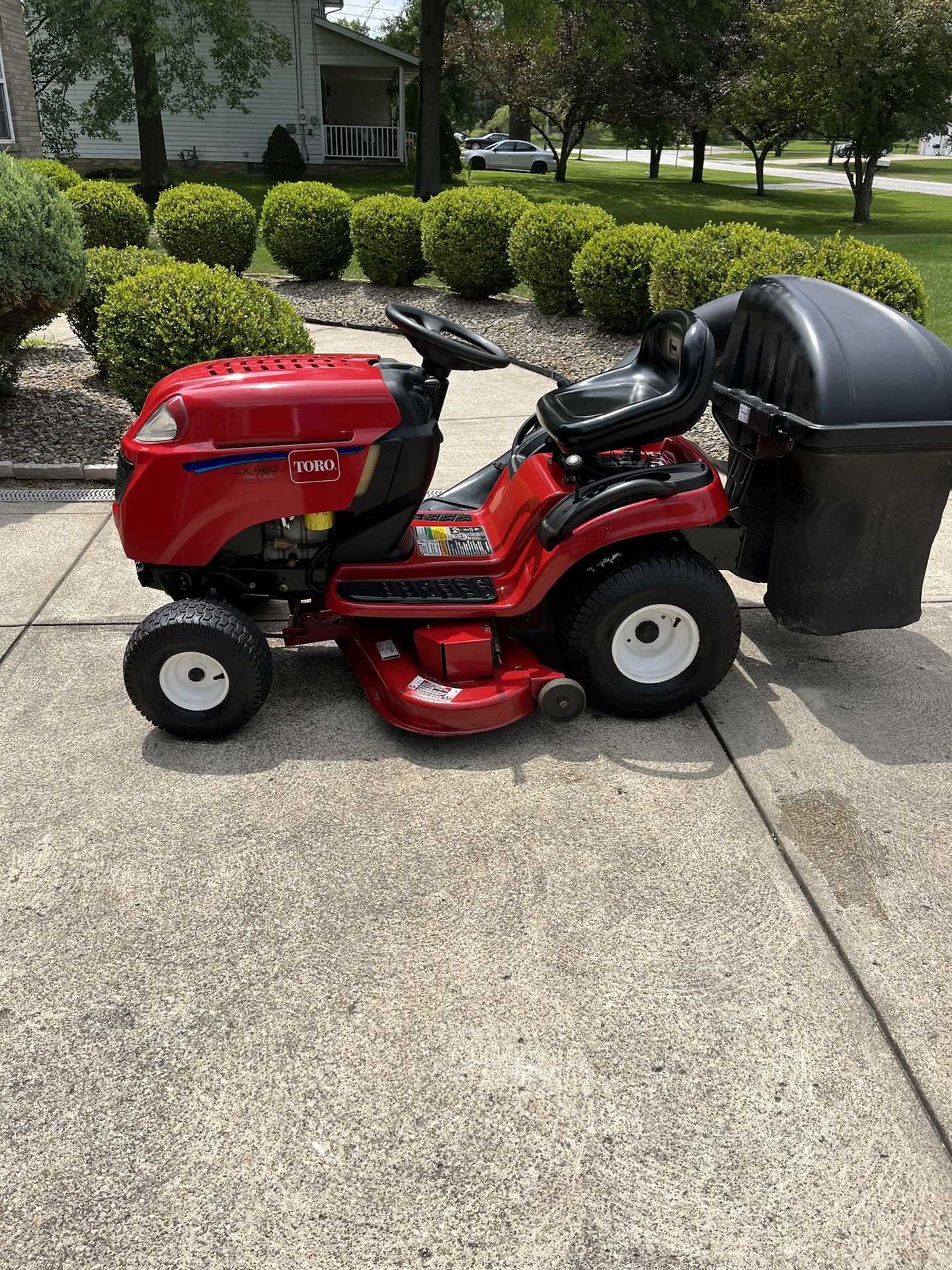 Toro LX460 Riding Lawnmower for Sale in Maple Heights, OH - OfferUp