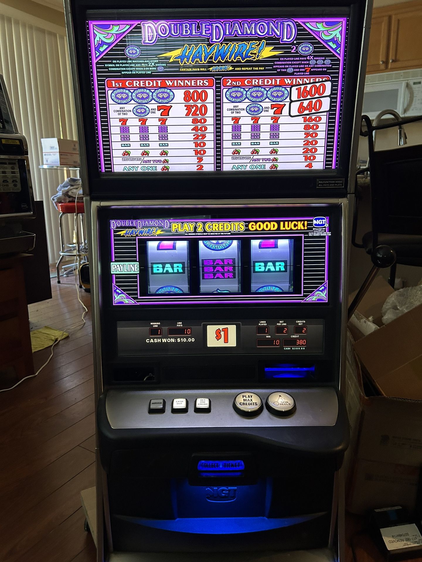 Slot Machine Double Diamond Haywire for Sale in Brentwood, CA - OfferUp