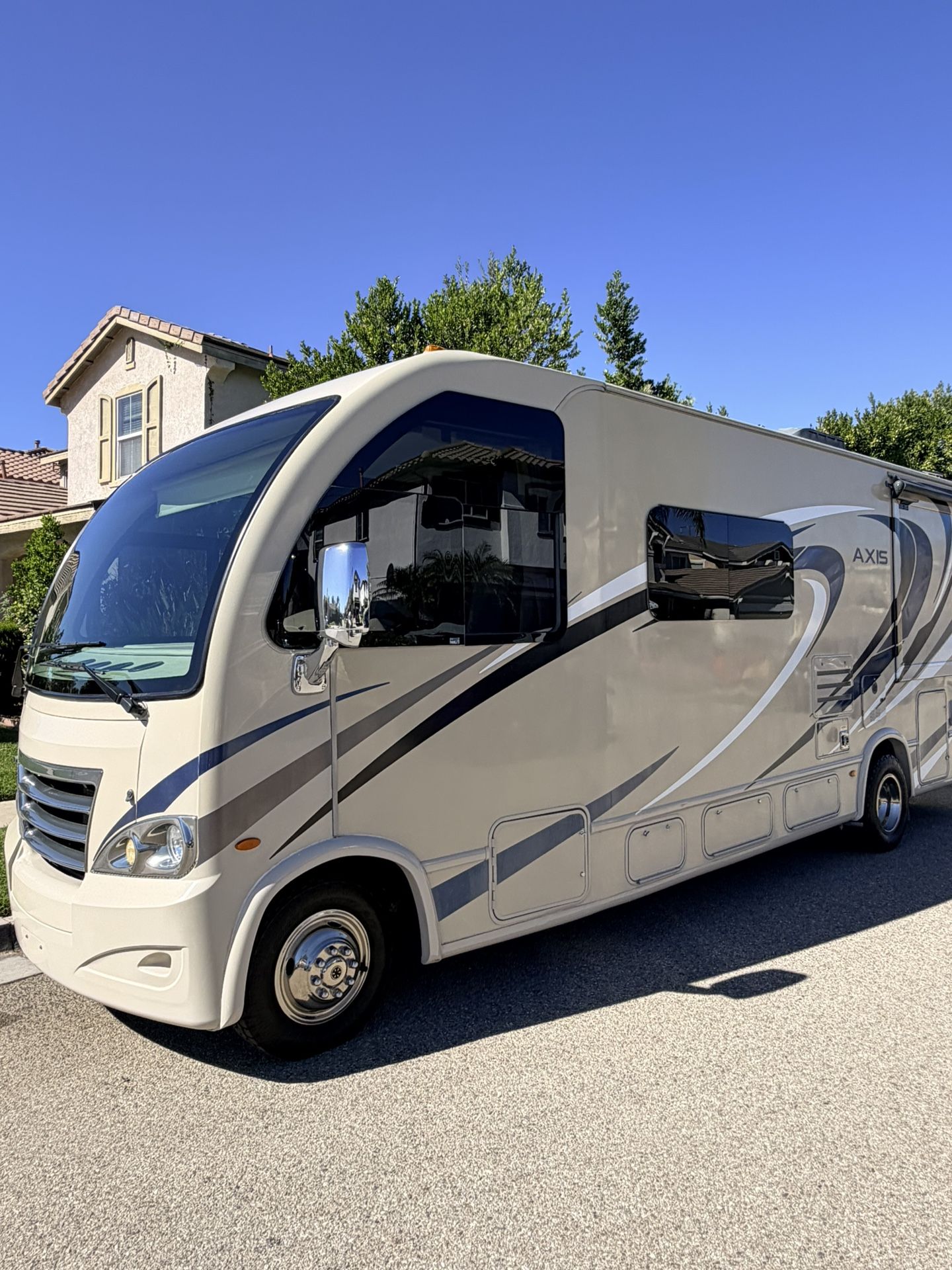 2016 Thor Axis 25.6 for Sale in Rancho Cucamonga, CA - OfferUp